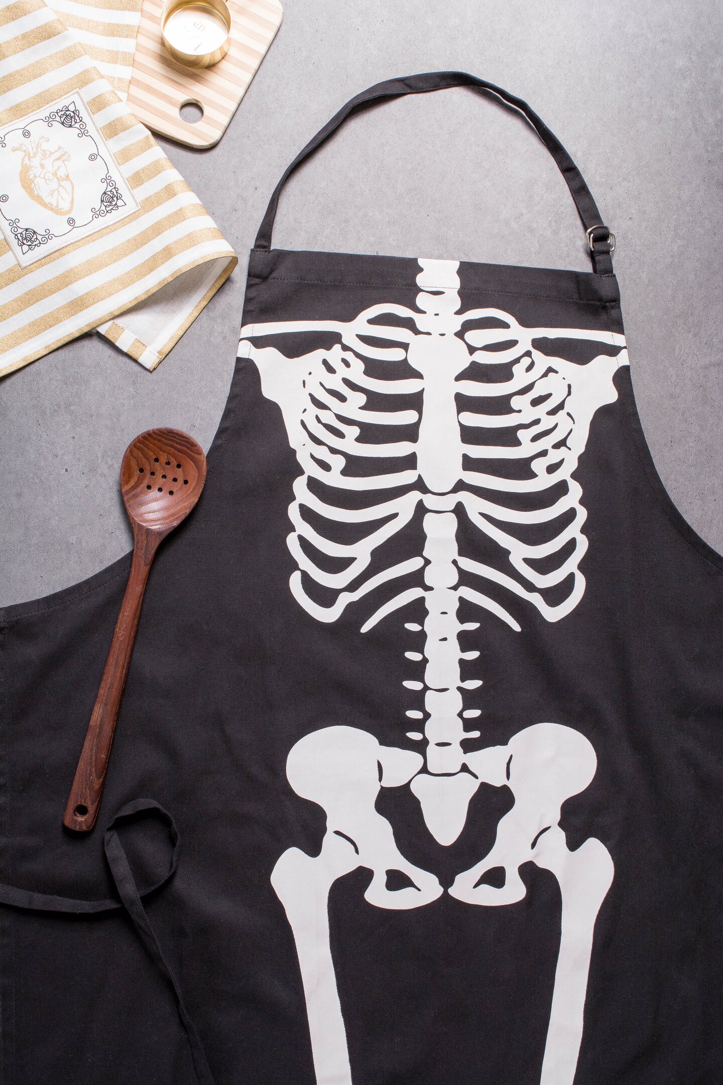 DII Skeleton Print Chef Apron | Aprons | Michaels