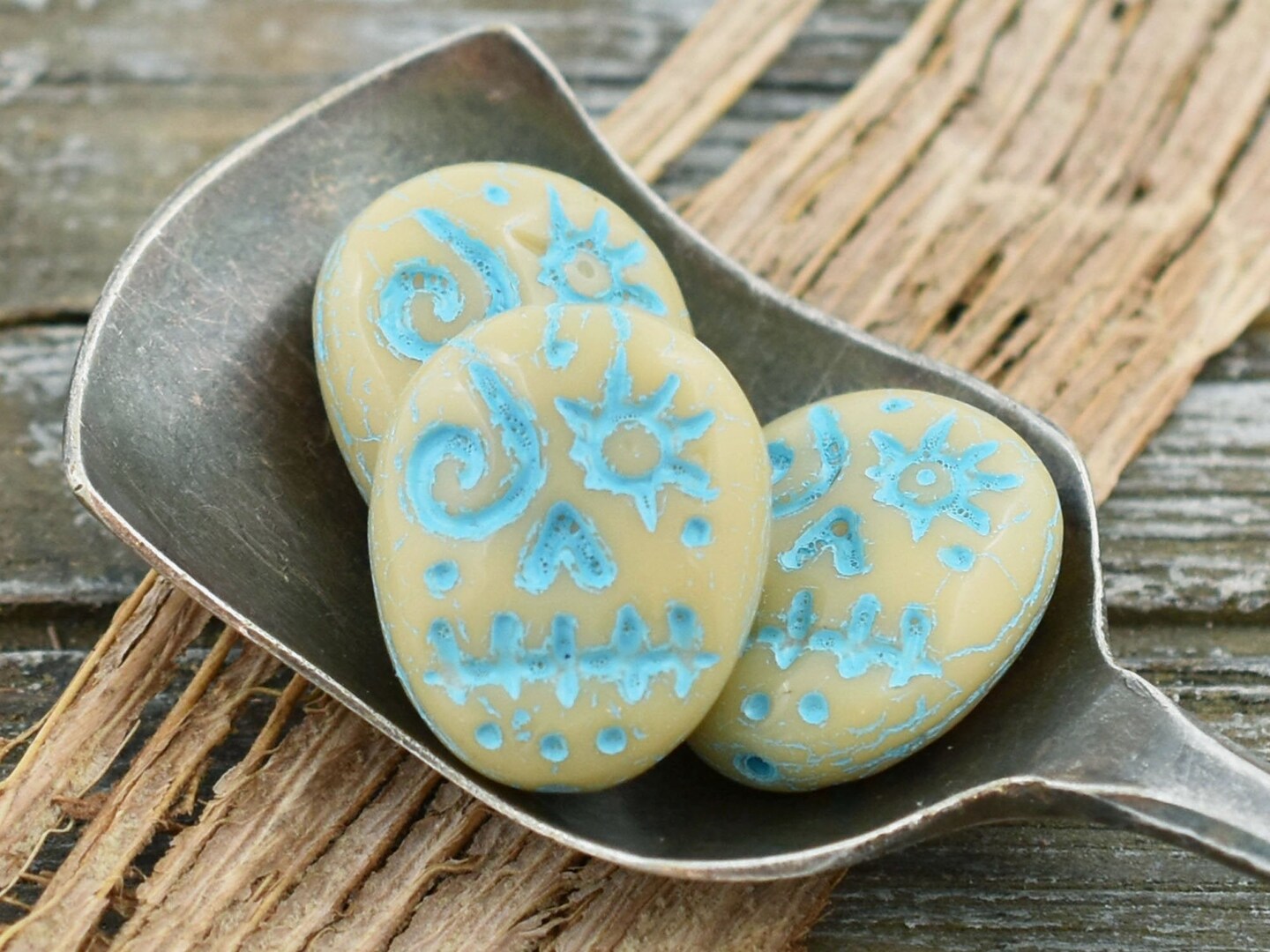 *4* 15x13mm Turquoise Washed Opaque Beige Voodoo Face Beads | Michaels