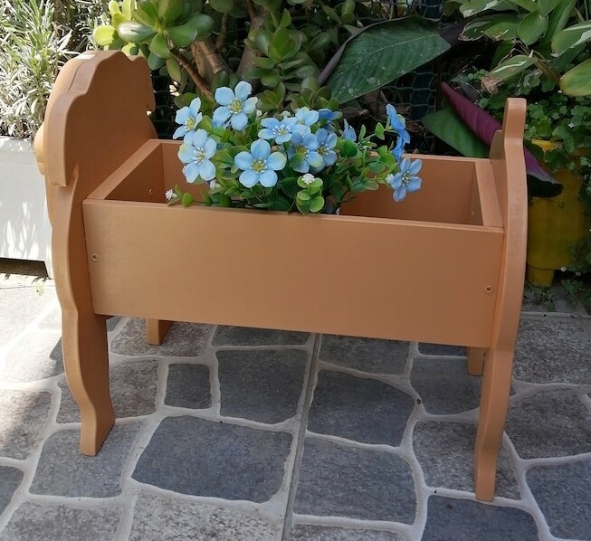 English Bulldog Dog Planter - Wooden Planter Box - DIY Kit - Realistic ...