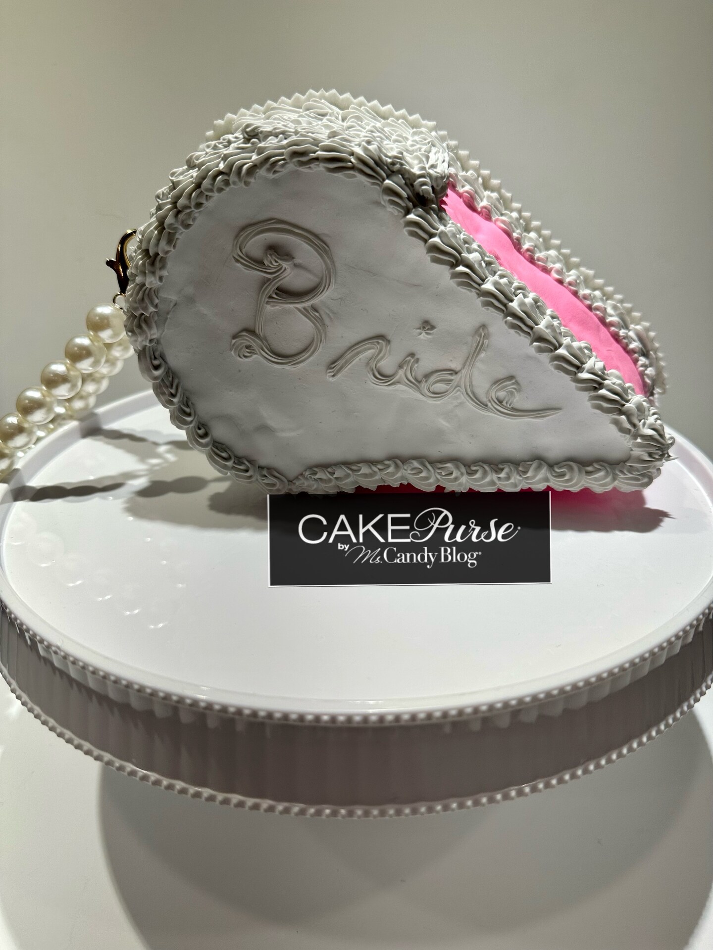 Wedding Cake Purse, Bridal Party Special Occasion Purse, Frosted White ...