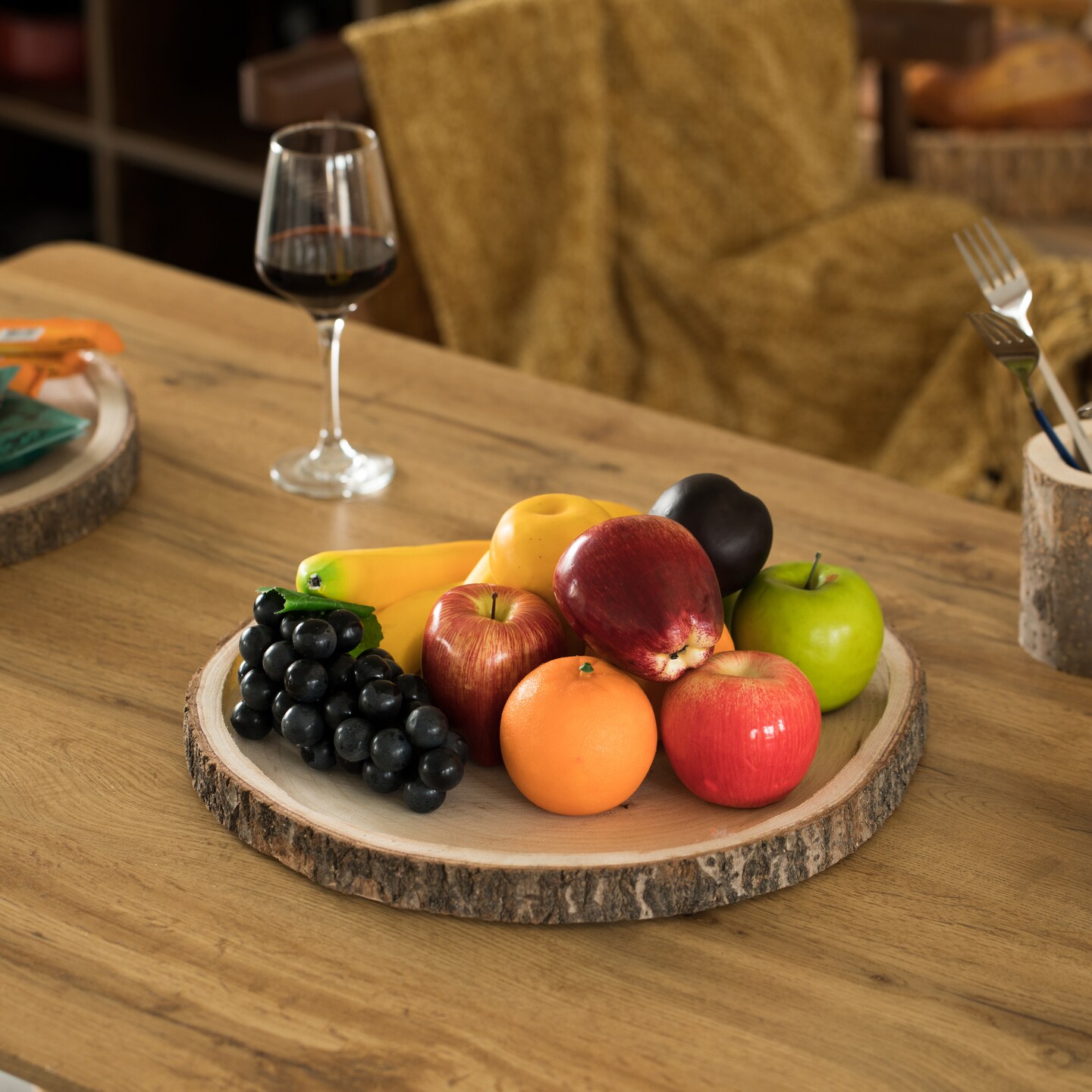 Natural Wooden Bark Round Slice Tray, Rustic Table Charger Centerpiece ...