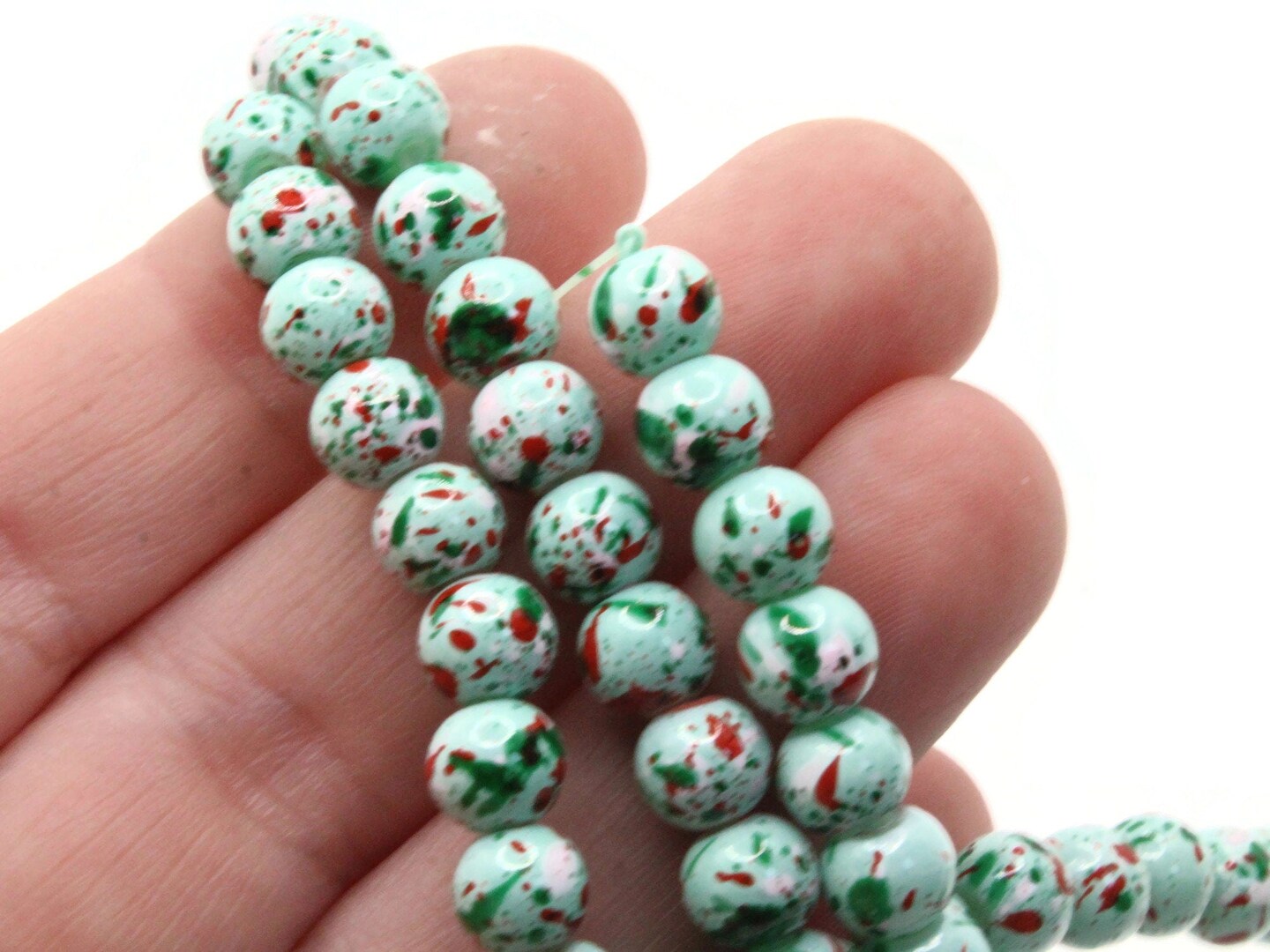 68 6mm Mint Green with Red and Green Splatter Paint Smooth Round Glass ...