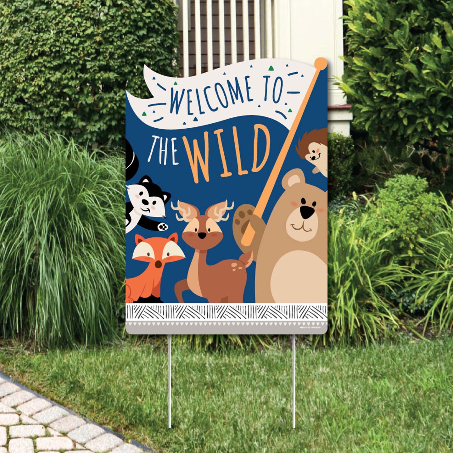 Big Dot of Happiness Stay Wild - Forest Animals - Party Decorations ...