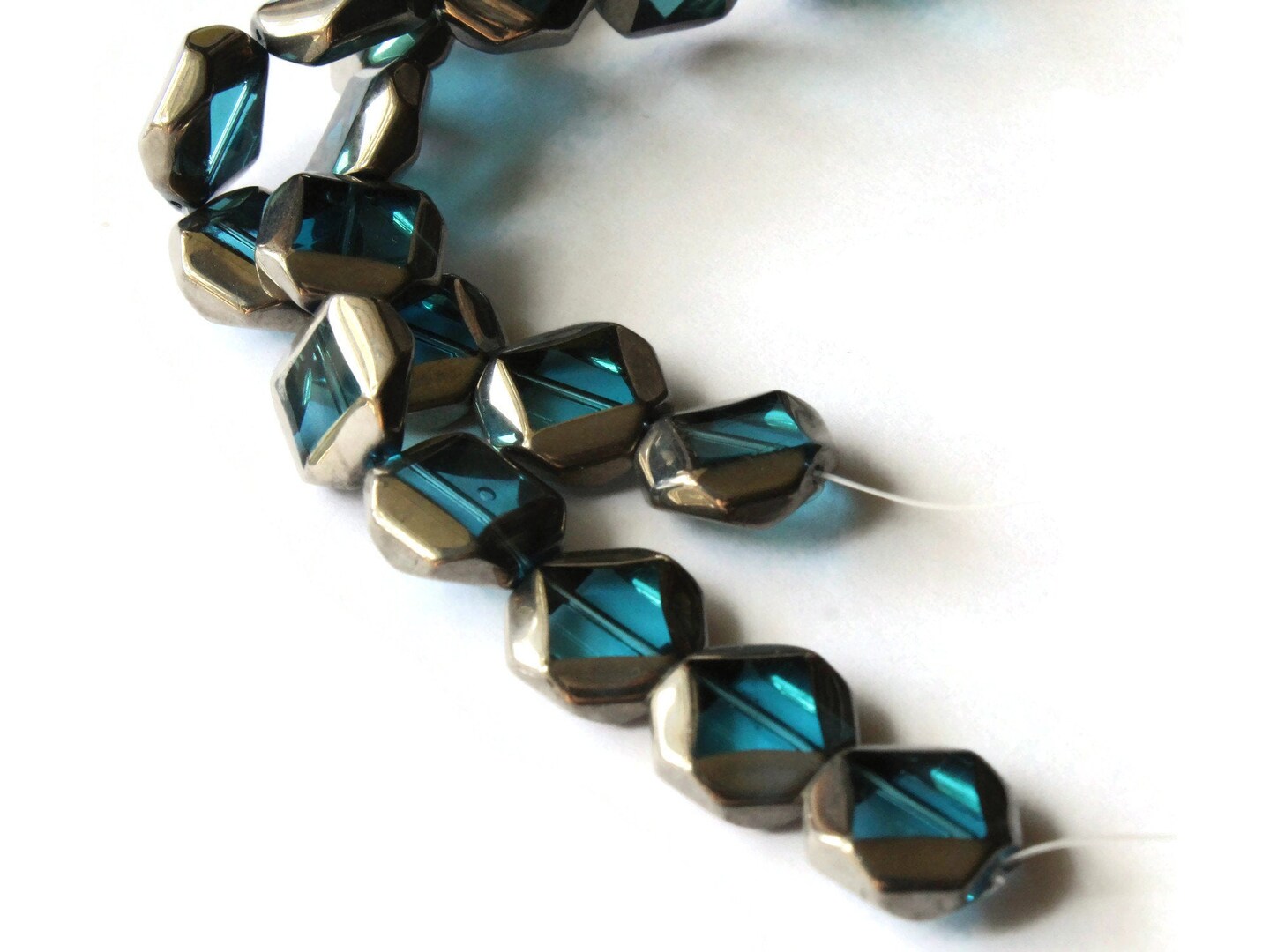 22 14mm Silver Rimmed Turquoise Blue Glass Beads Octagon or Square ...