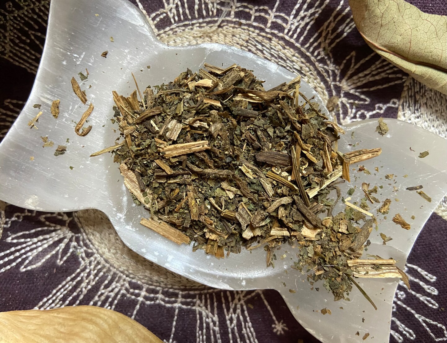 Celandine Herb, Legal Situations, Confuse Enemies, Protection, Ward Off ...