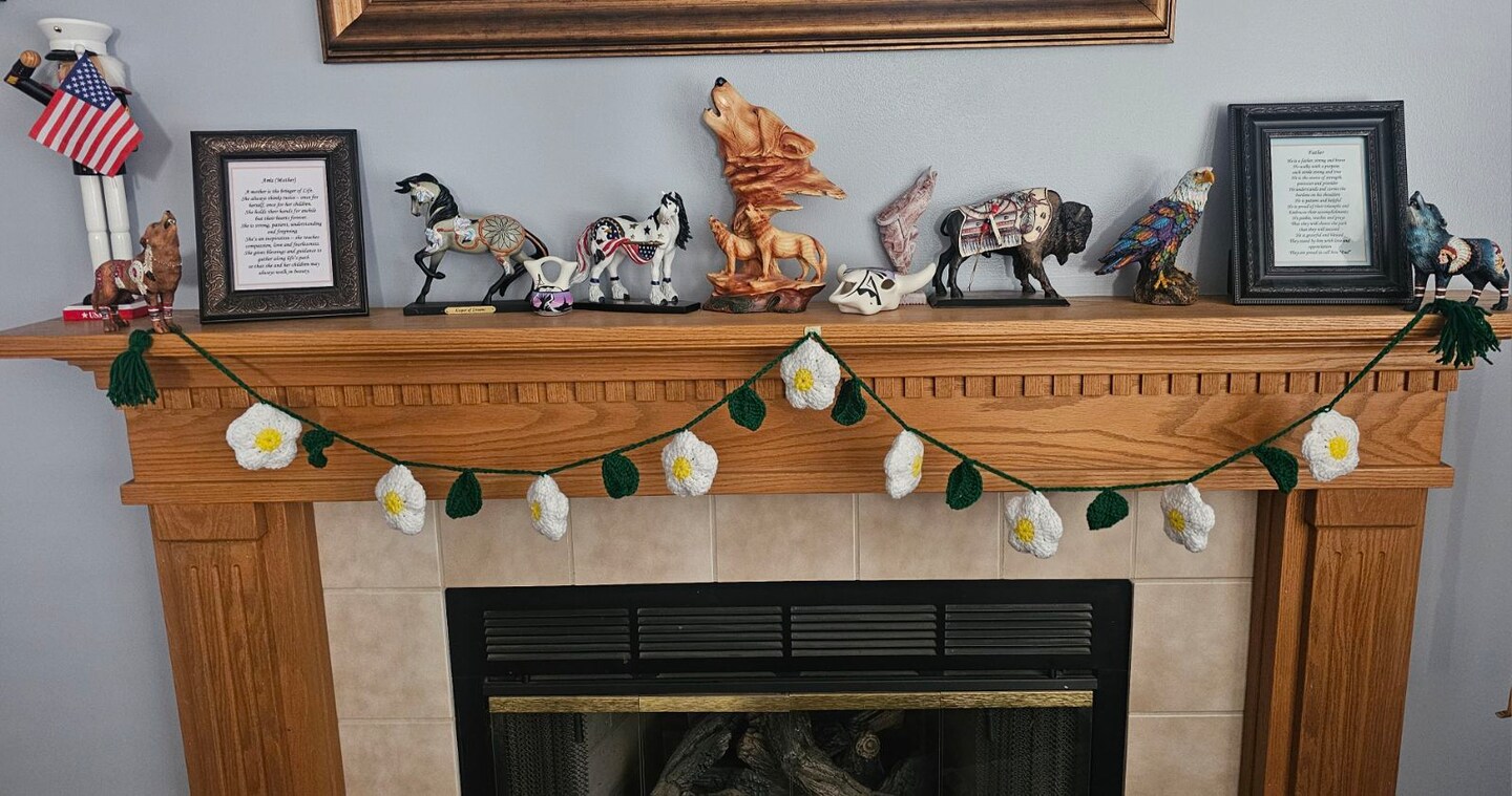 Daisy Garland | Spring garland | Flower garland | MakerPlace by Michaels