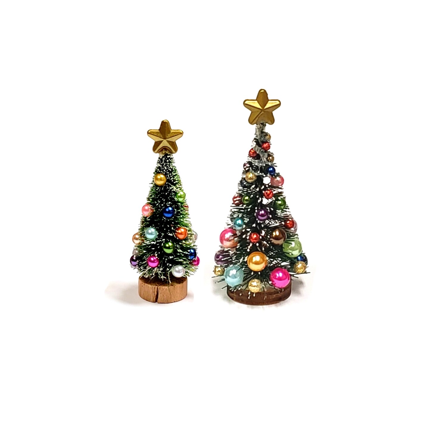 Miniature Model Christmas Trees for Dioramas and Dollhouse Settings ...