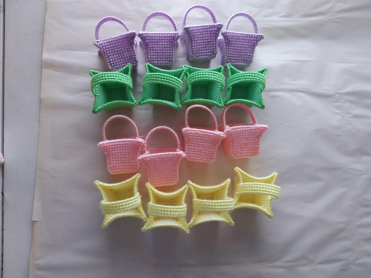 Plastic Canvas Mini Baskets * 12 in 4 different colors | MakerPlace by ...