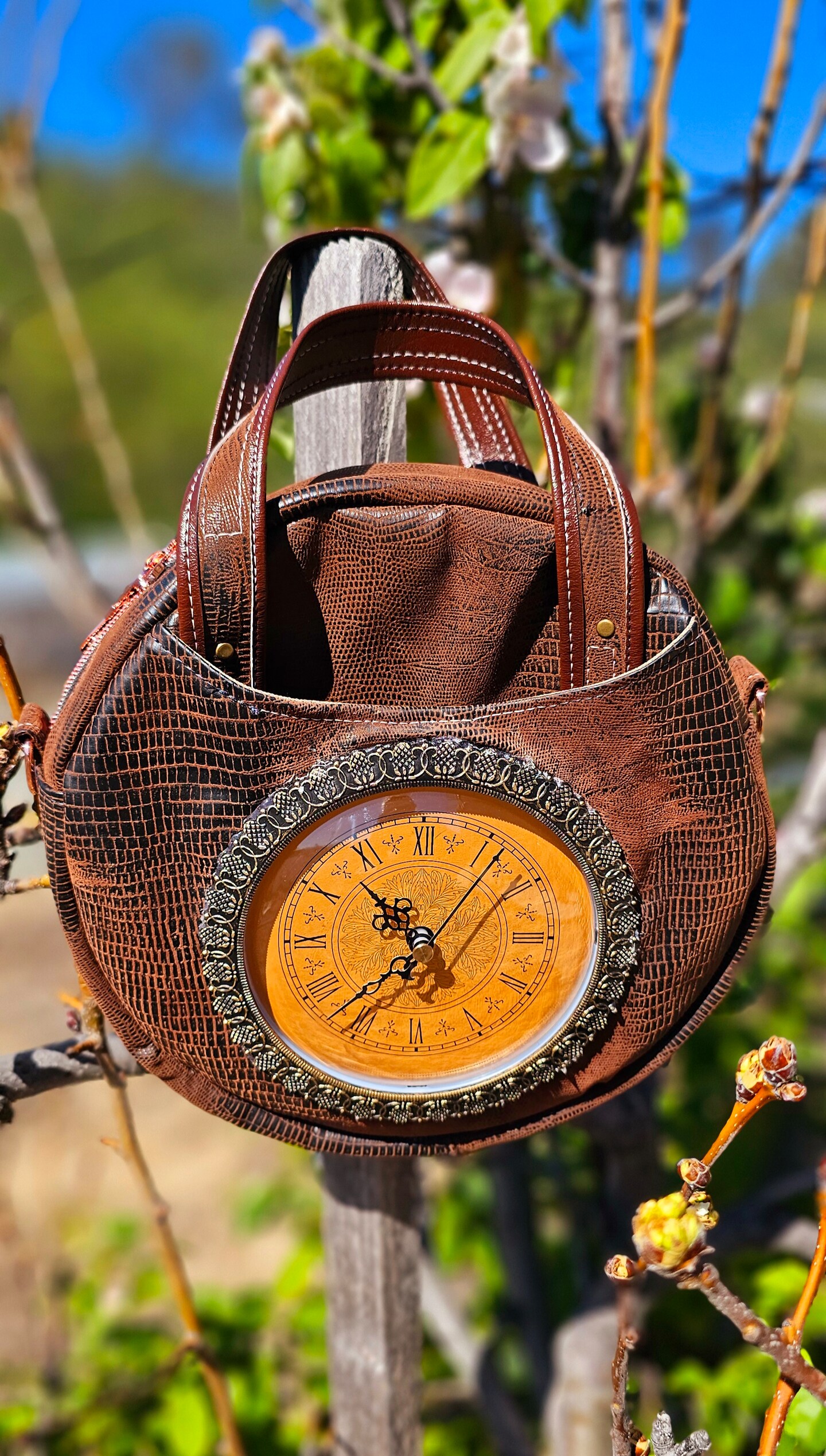 Unique Clock Purse from the Bl-oop-ers Collection - Functional with ...