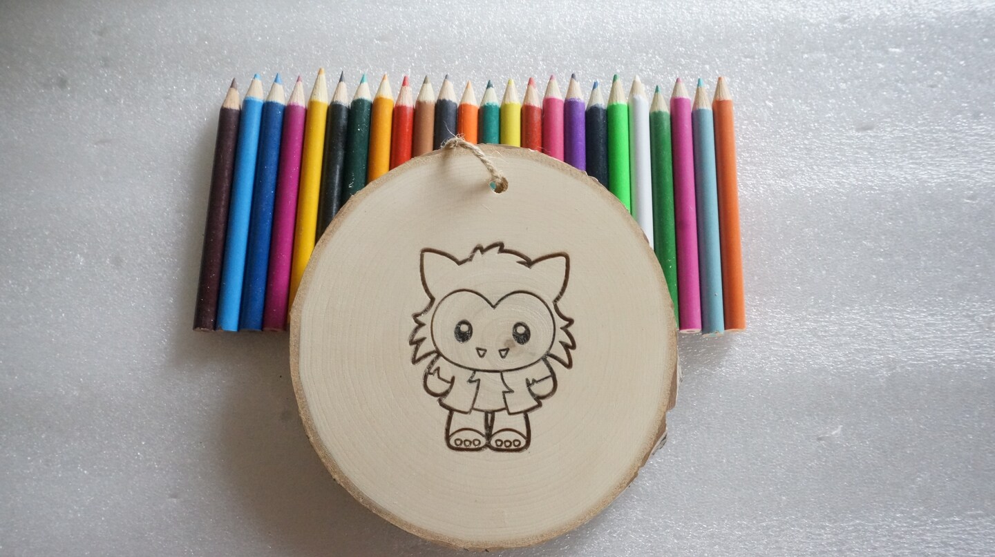 Color your own werewolf wood slice craft kit, comes with colored ...