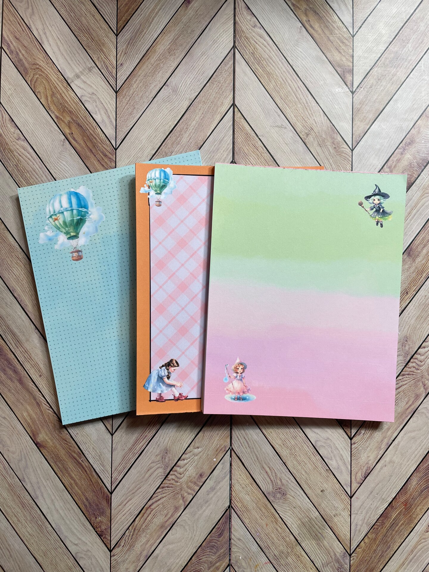 Wizard of Oz collection notepads | MakerPlace by Michaels