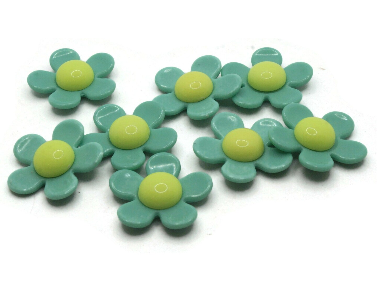 8 27mm Green and Yellow Daisy Flower Large Plastic Beads | Michaels