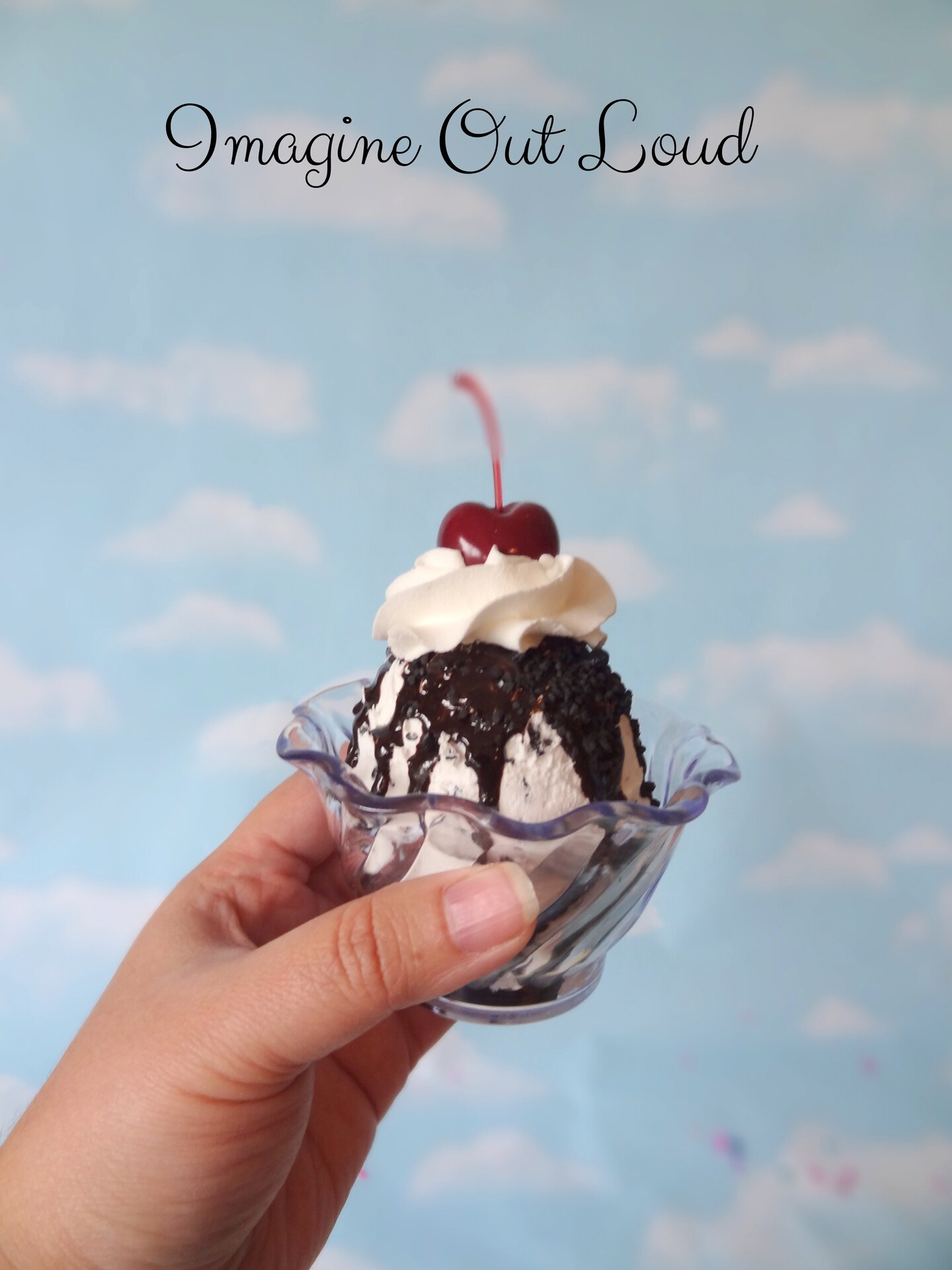 Fake Ice Cream Sundae Small Cookies and Cream Creme Chocolate sauce ...