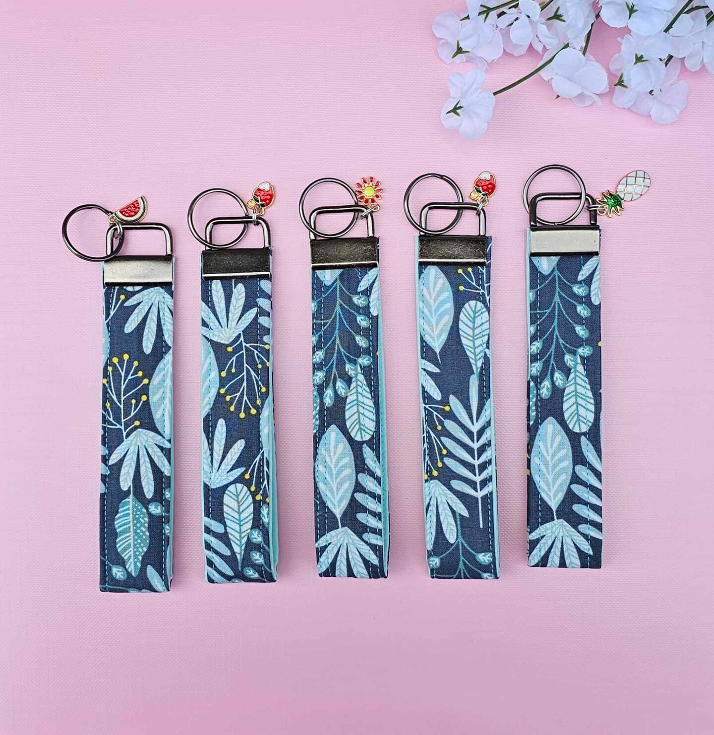 GREEN LEAVES DOUBLE SIDE FABRIC KEYCHAIN | MakerPlace by Michaels