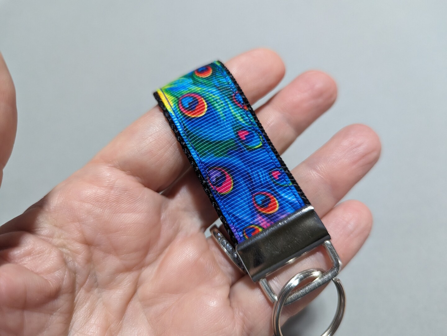 Rainbow Peacock Feathers Mini Keychain, 1 Inch Wide and about 3" Long ...