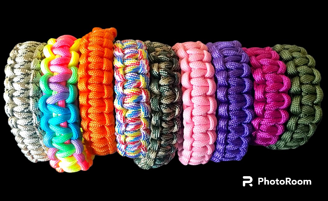 Single Color Paracord Bracelet | MakerPlace by Michaels