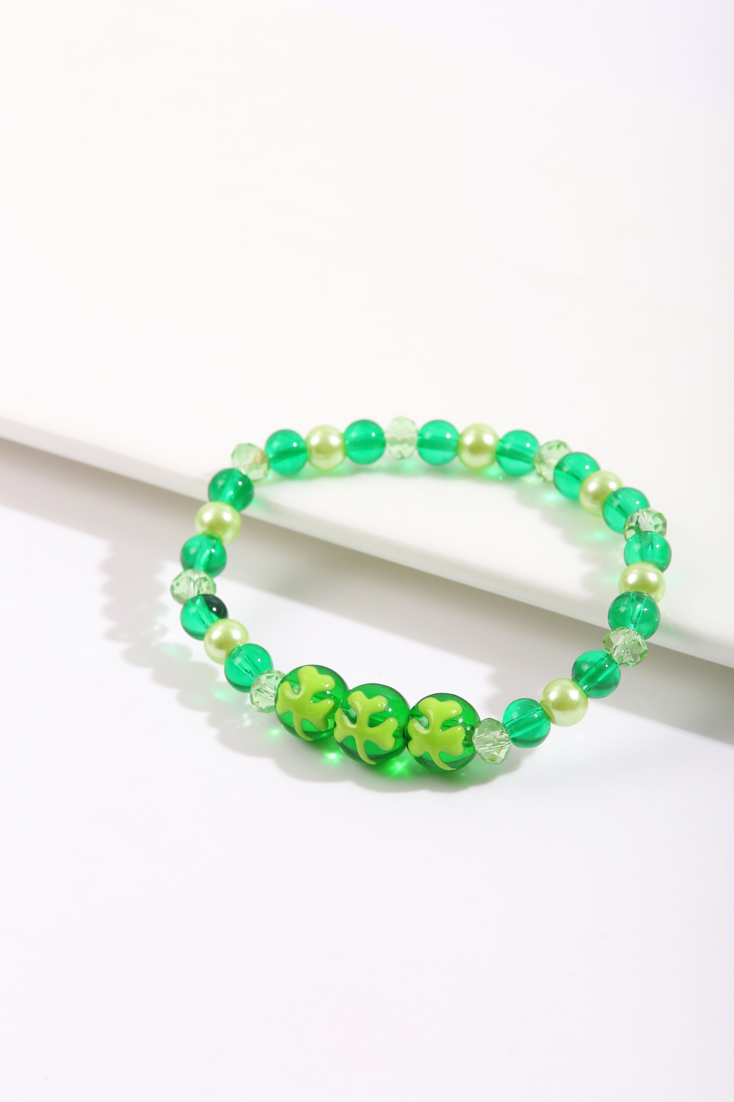 St. Patrick's Day Glass Beaded Bracelet, Green Clover Leaf Jewelry ...