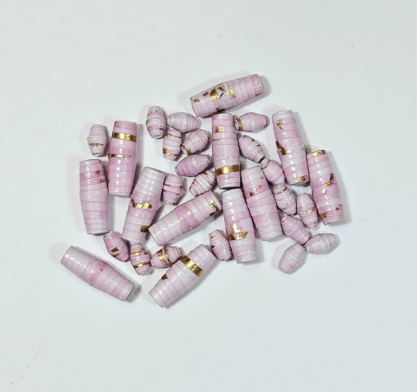 Loose Rolled Paper Beads, 32 ct., Assorted Sizes, for Jewelry Making ...
