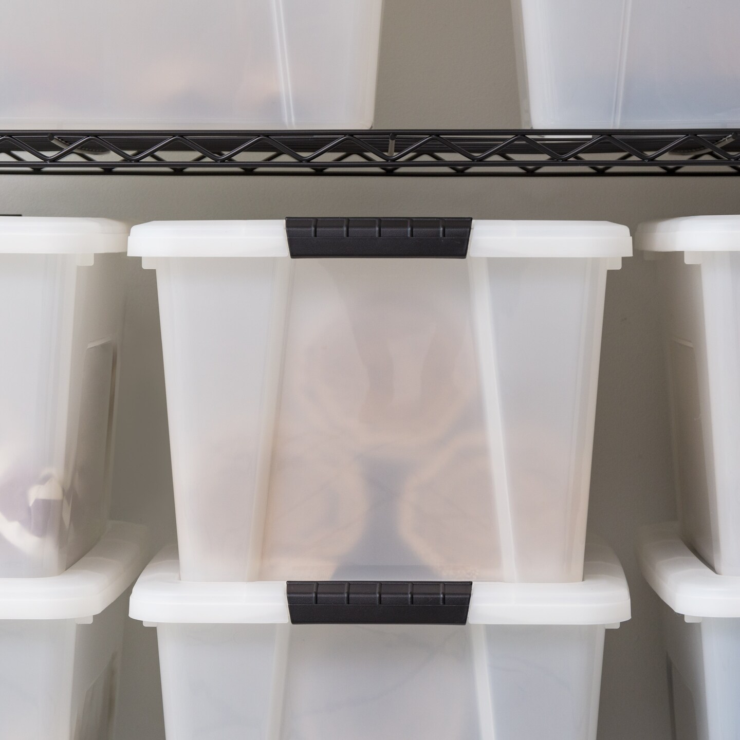 Plastic Storage Bins with Lids and Secure Latching Buckles Natural - 8 ...
