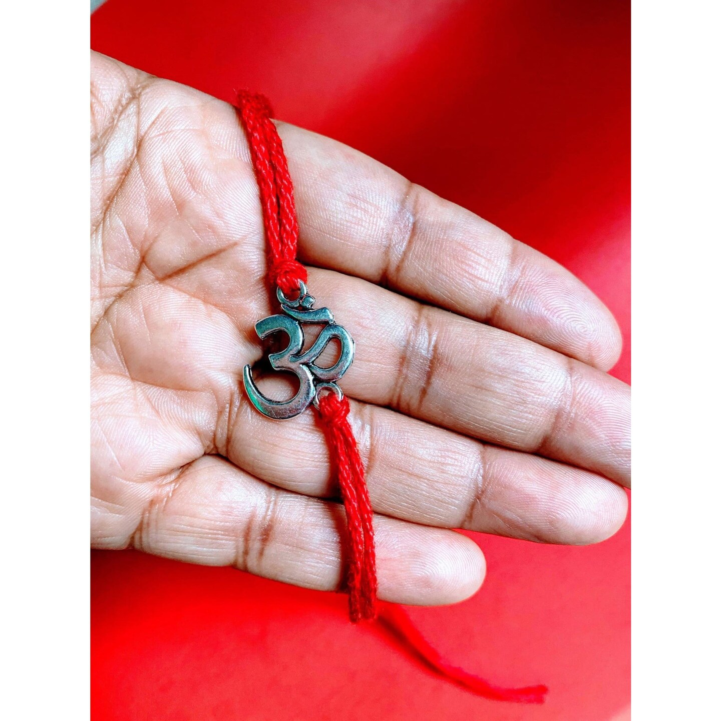 Aum Rakhi With Card Almonds And Chocolates, Rakhi For Brother, Om Rakhi ...