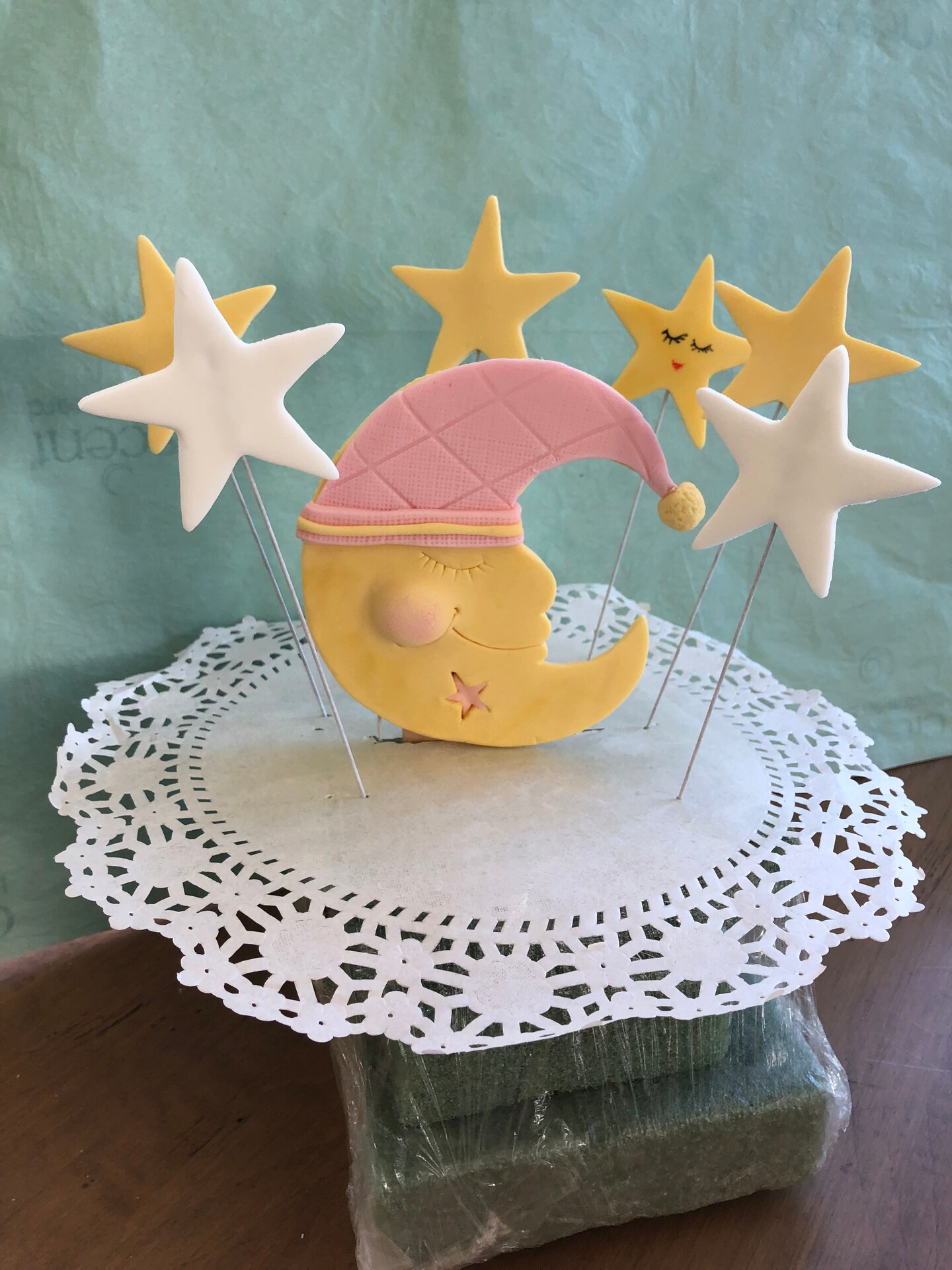Gum paste Moon and stars cake toppers. 3D, Fondant cupcake or cake ...