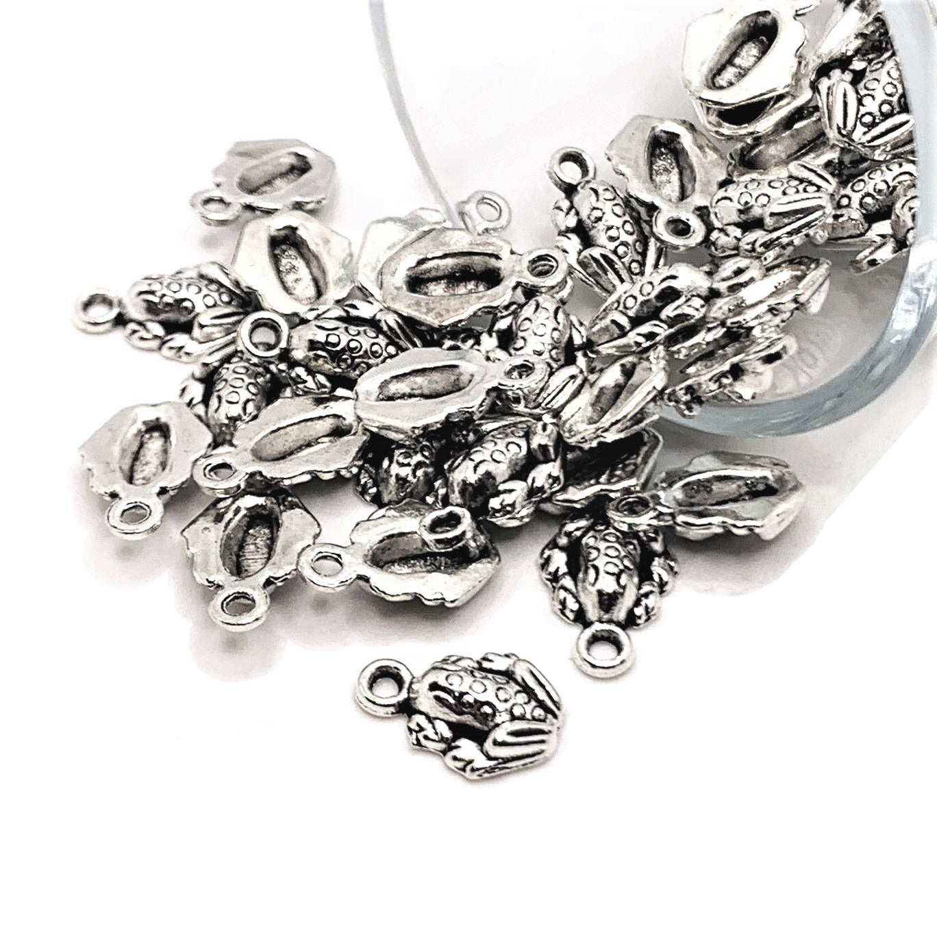 4, 20 or 50 Pieces: Small Silver Frog Toad Charm | Michaels