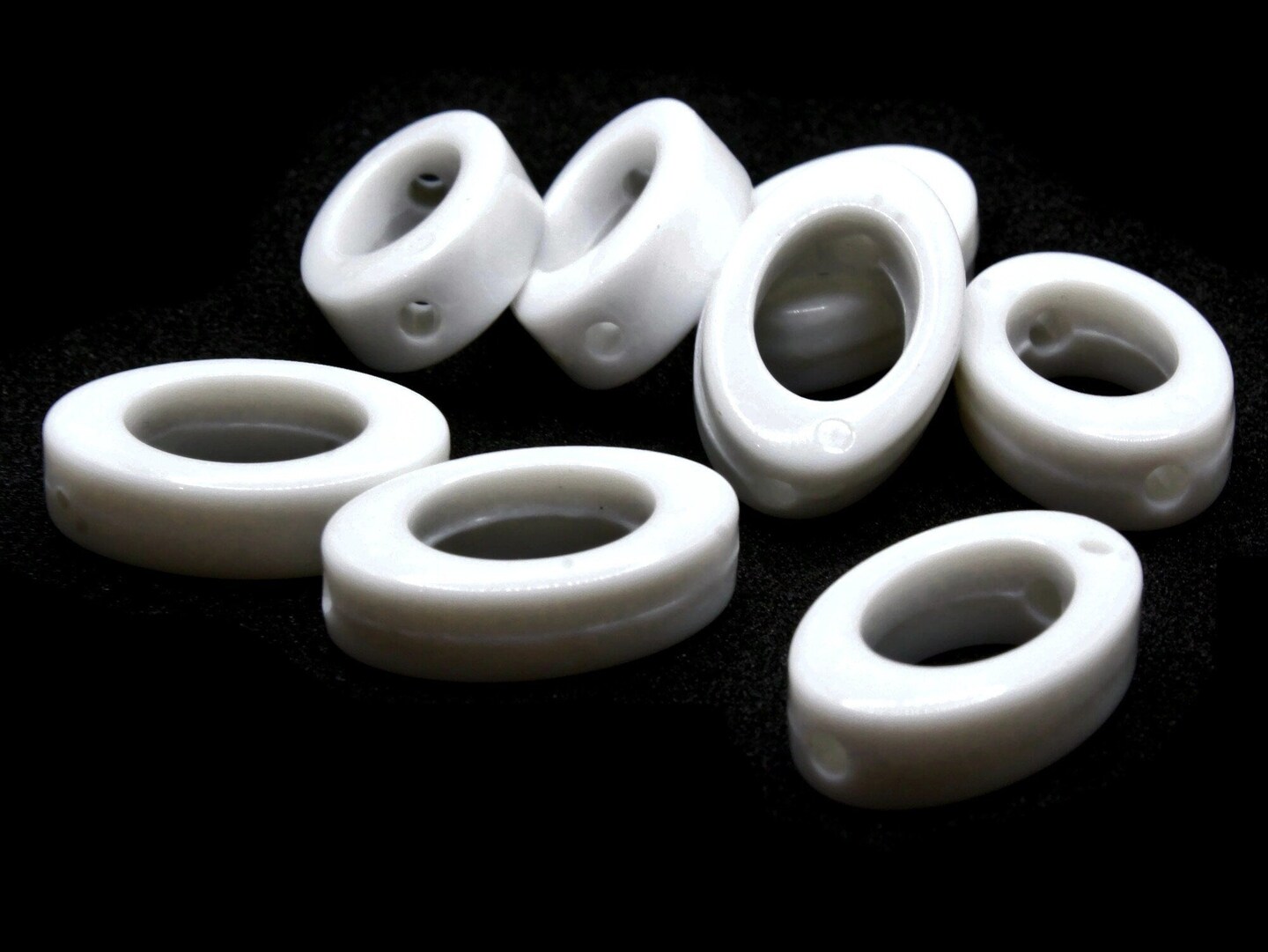 8 23mm White Plastic Oval Ring Beads - Oval Bead Frames | Michaels