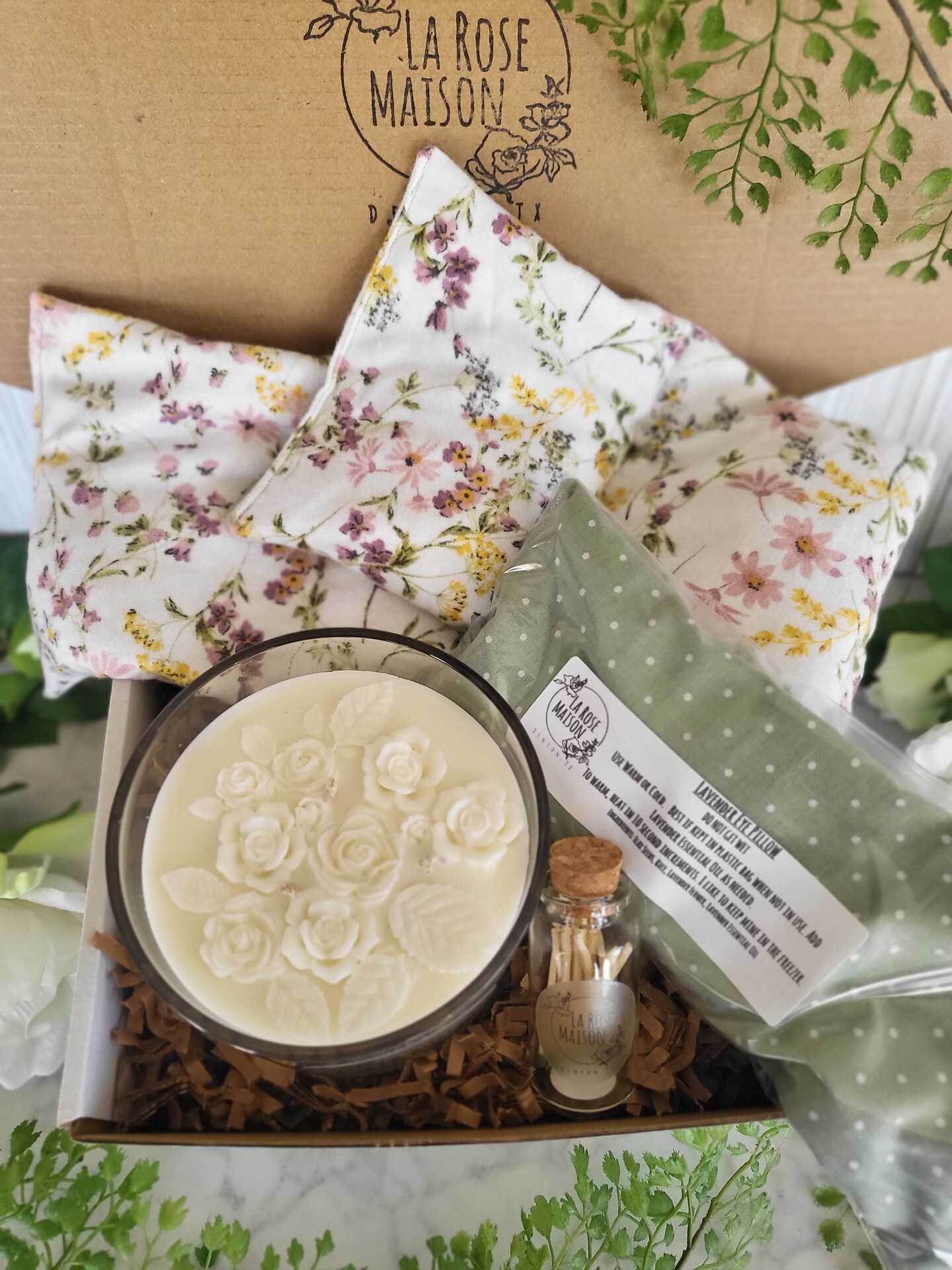 The Rose Collection Comfort Gift Set - Spa Gift Set - Gift Set for Her ...