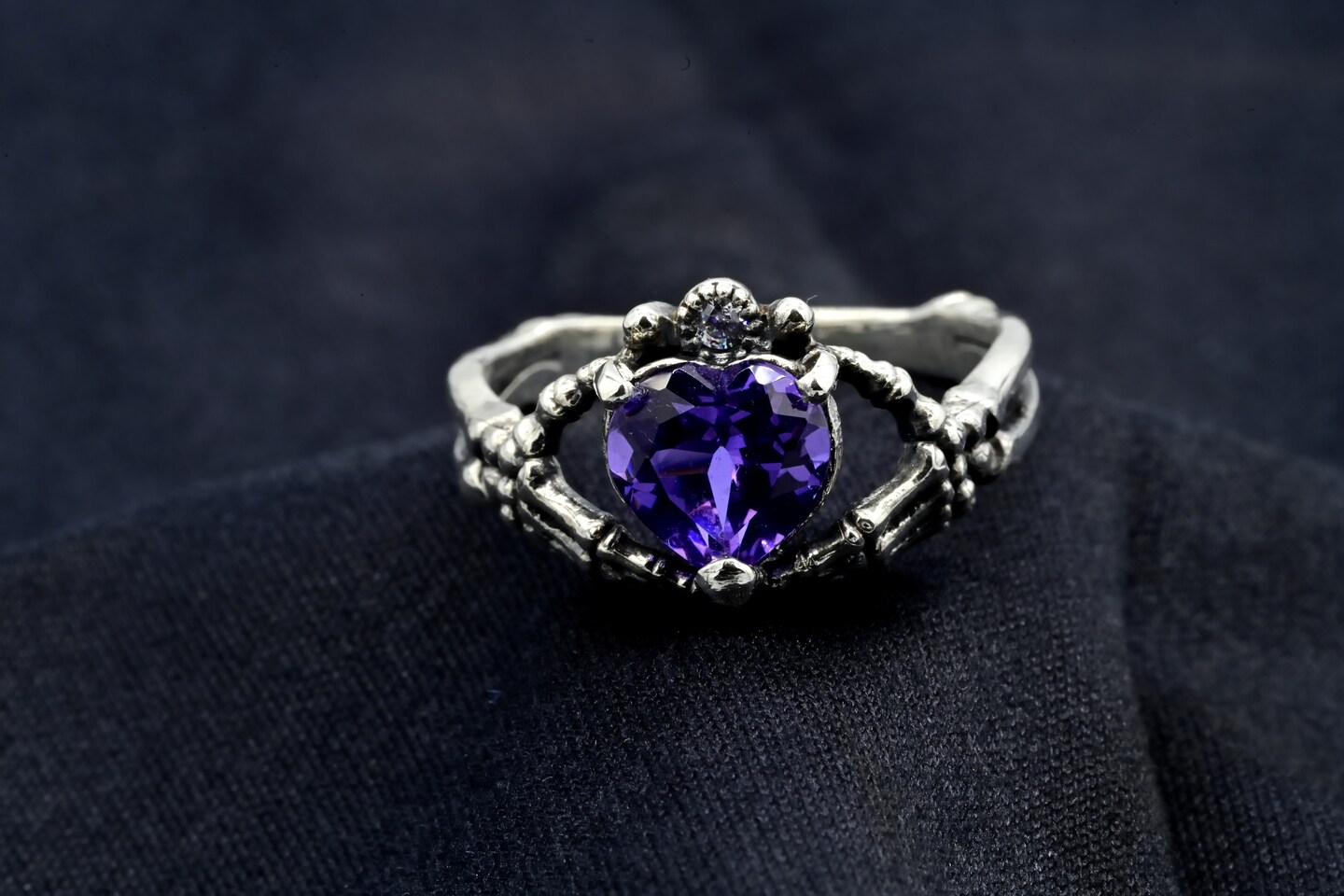 Claddagh ring, Celtic Sterling Silver Ring, Claddagh Promise Ring ...