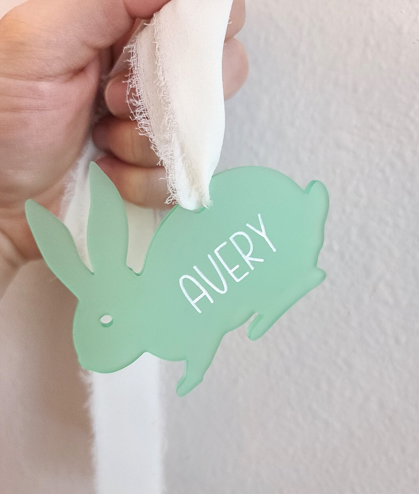 Personalized Easter basket tag, Custom Easter basket label, Easter ...