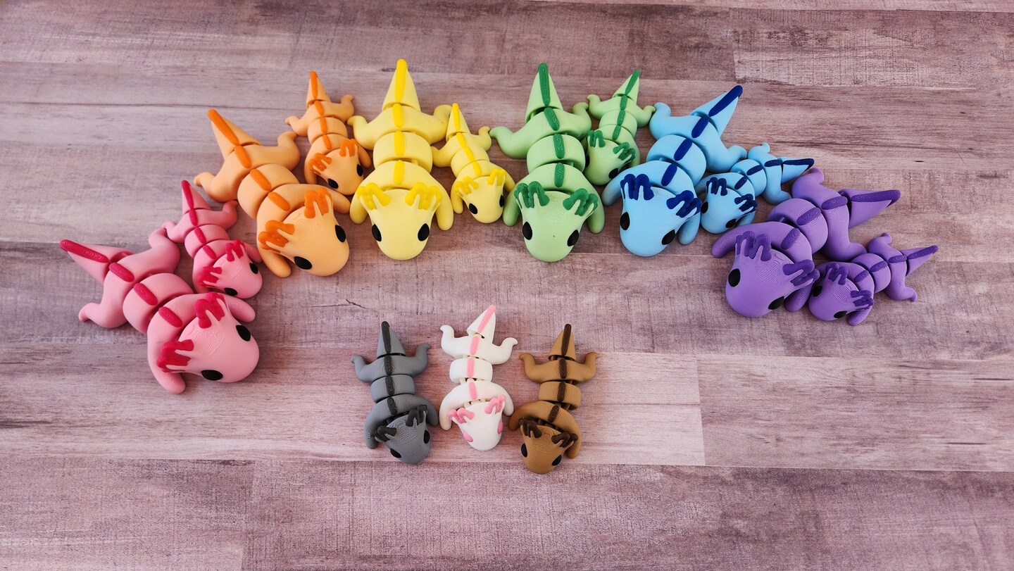 Articulated axolotl - cute flexi axolotl toy | MakerPlace by Michaels