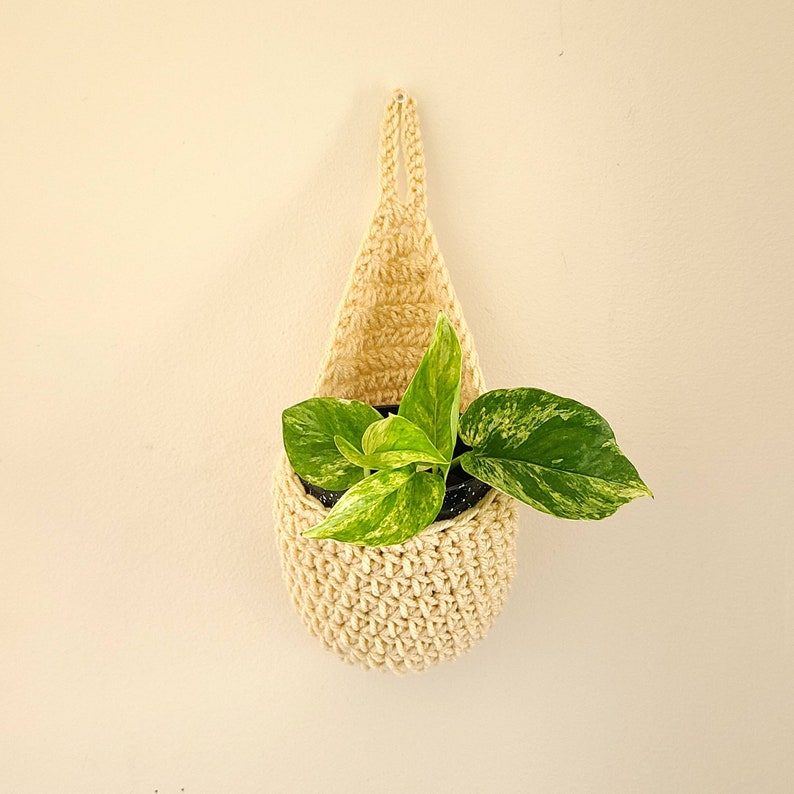 CUSTOM COLORS SMALL Crochet Hanging Basket, Oil Storage, Planter ...