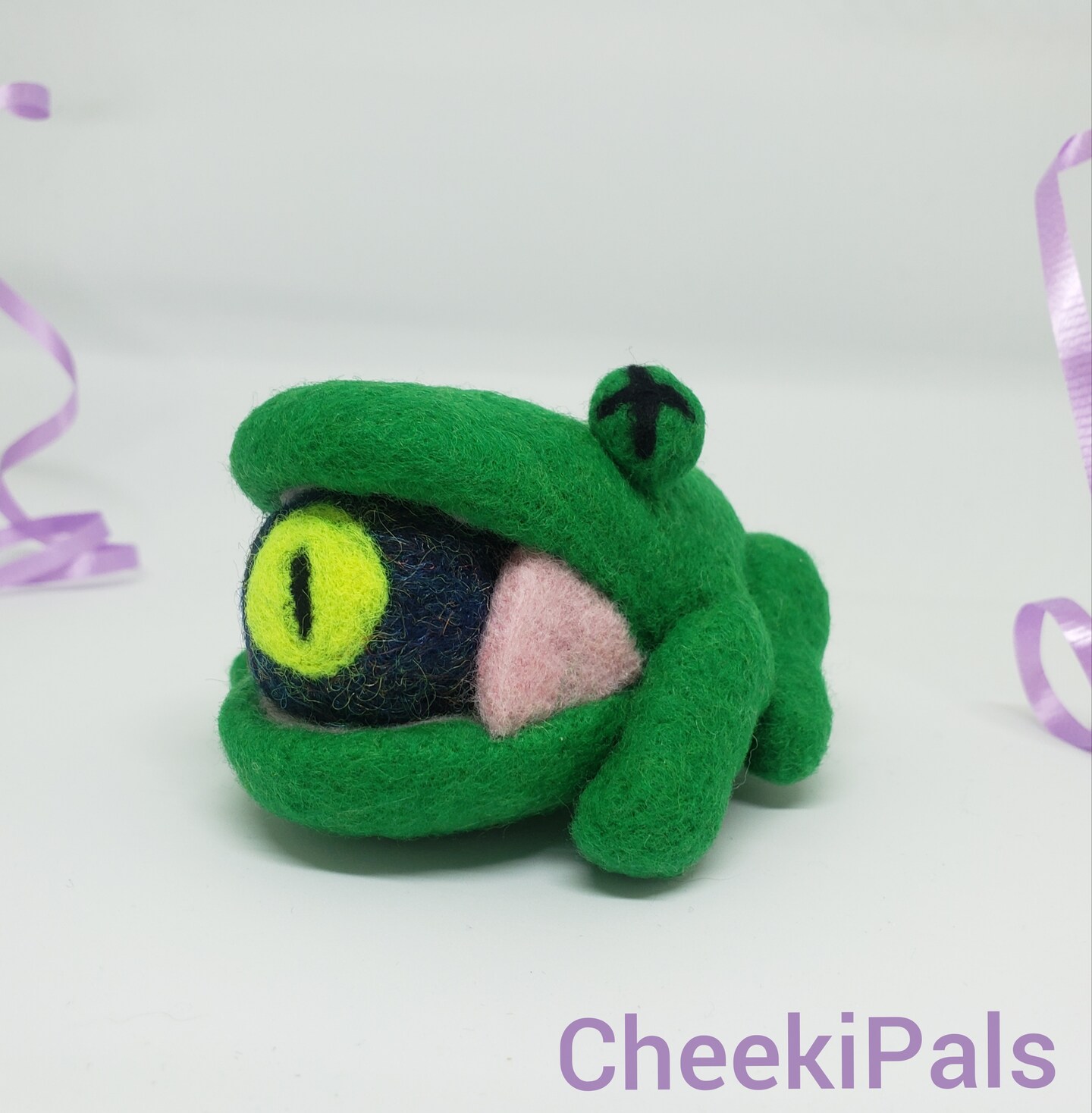 Needle Felted Weird Eye Green Frog OOAK Soft Wool Figure | MakerPlace ...
