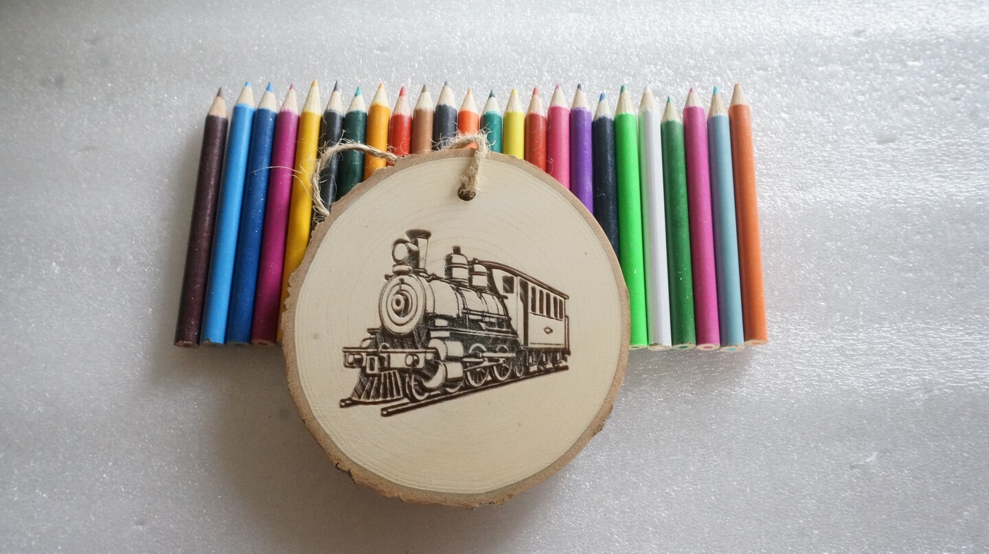 Color your own steam train wood slice craft kit, comes with colored ...