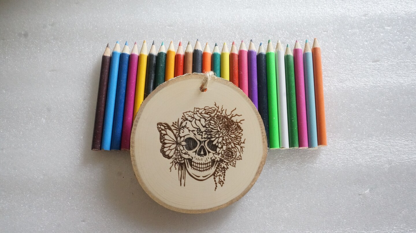 Color your own skull with flowers and butterfly wood slice craft kit ...