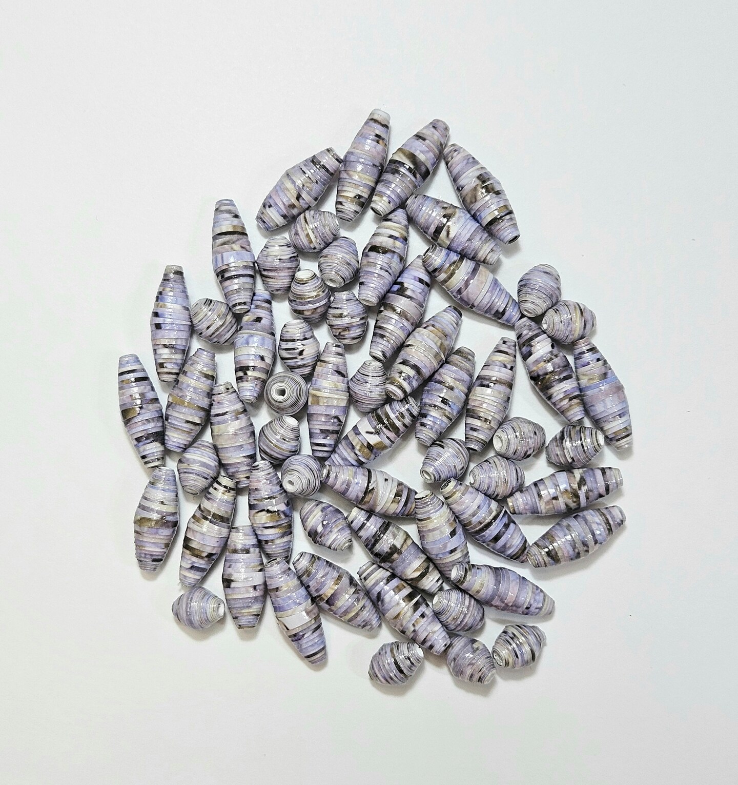 Loose Rolled Paper Beads, 59 ct., Assorted Sizes, for Jewelry Making ...