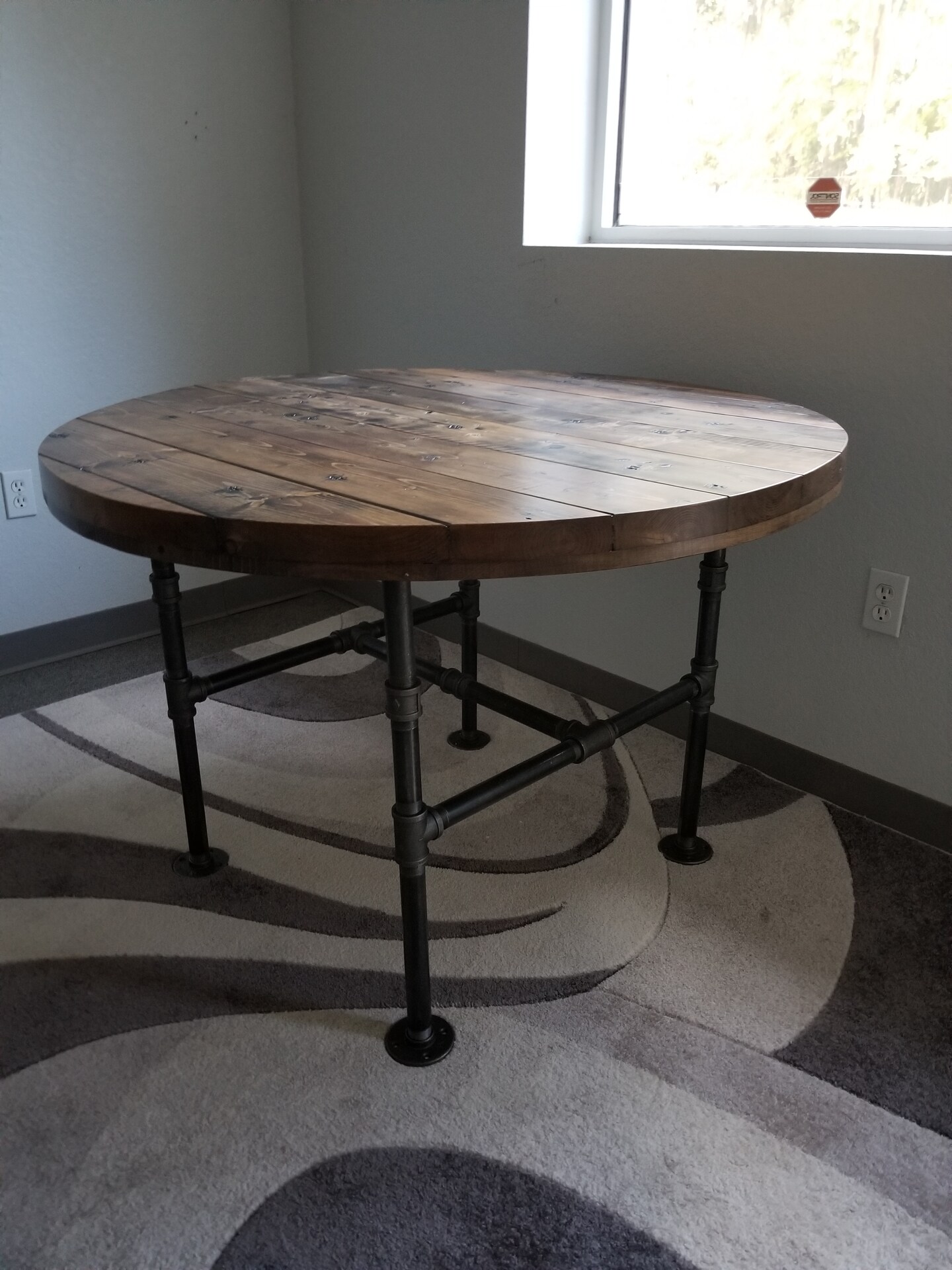 Reclaimed Distressed Round Dining Table. Heavy Duty Iron Pipe legs ...