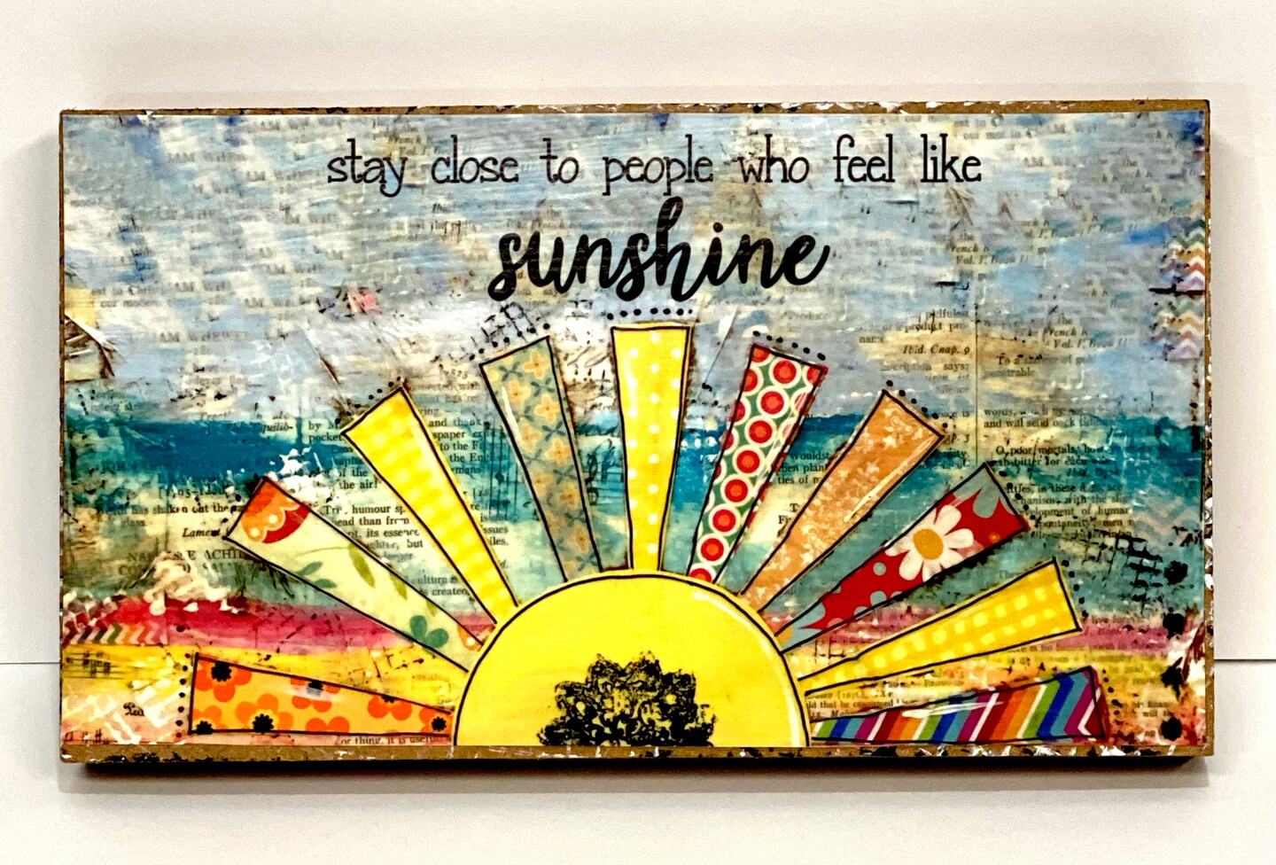 Sunshine Sign, Stay close to people that feel like sunshine, sun decor ...