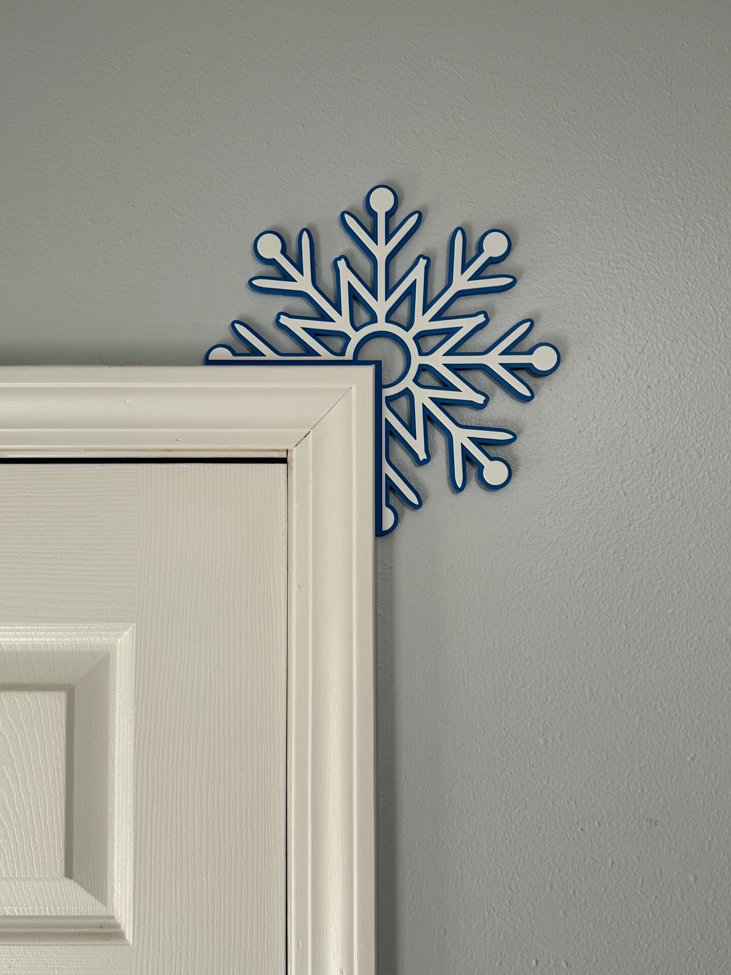 Snowflake Door Corner Decor | Christmas Door Corner Decor | Door Corner ...