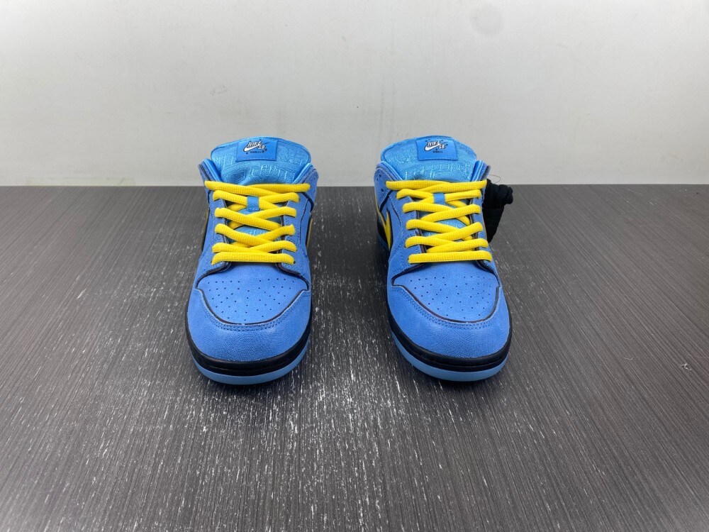 The Powerpuff Girls X SB Dunk Low "Bubbles" Blue Chill - Unisex Shoes ...