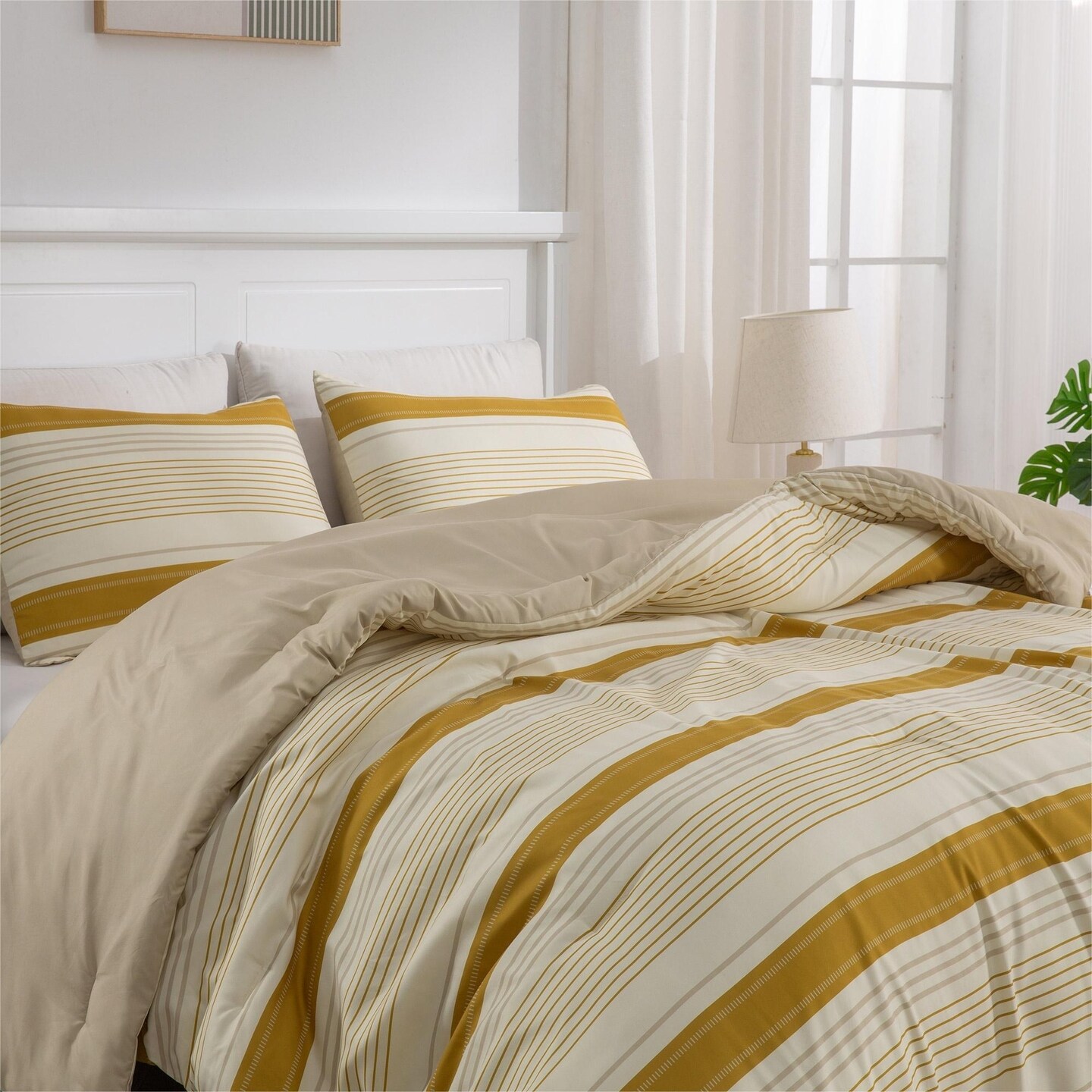Peace nest Printed Stripe Microfiber Comforter Set - All-Season Warmth ...