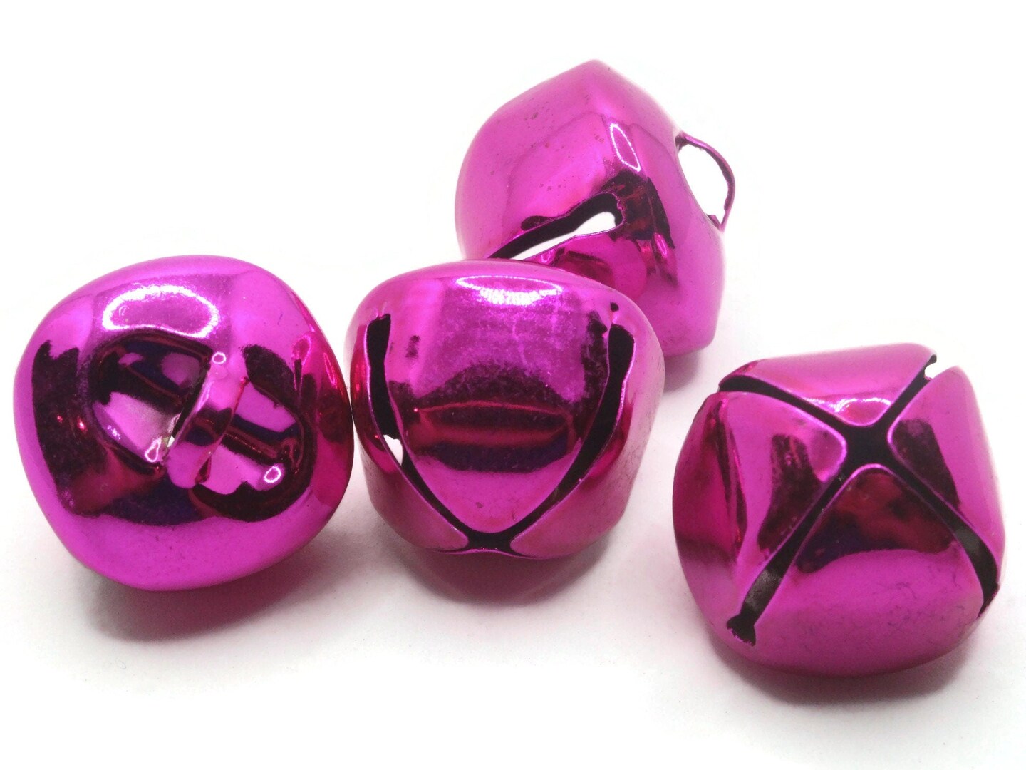 4 30mm Shiny Bright Pink Jingle Bells Christmas Sleigh Bell Charms ...