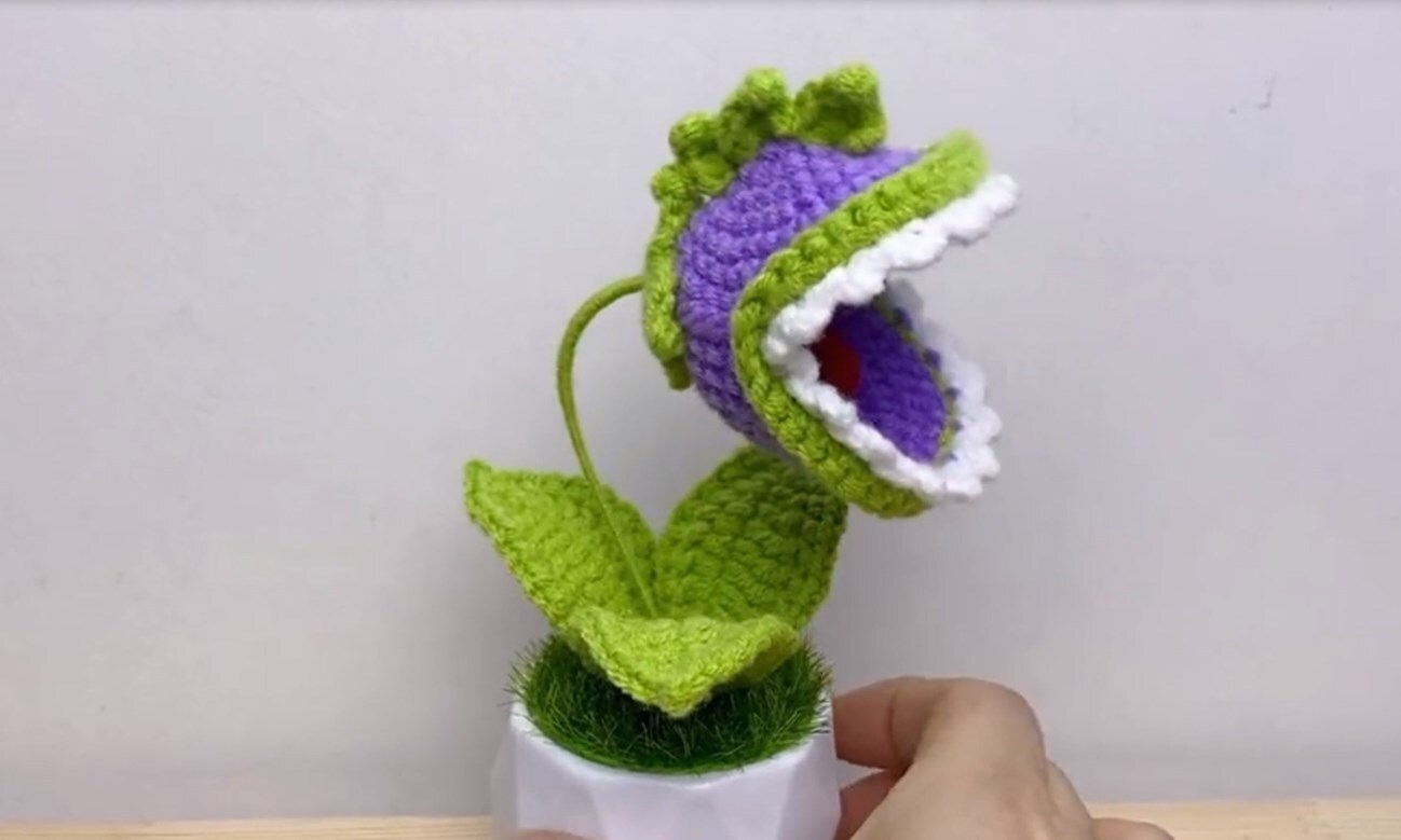 Plants vs. Zombies - Big Mouth FlowerPiranha Flowe | fiber-needle-art ...
