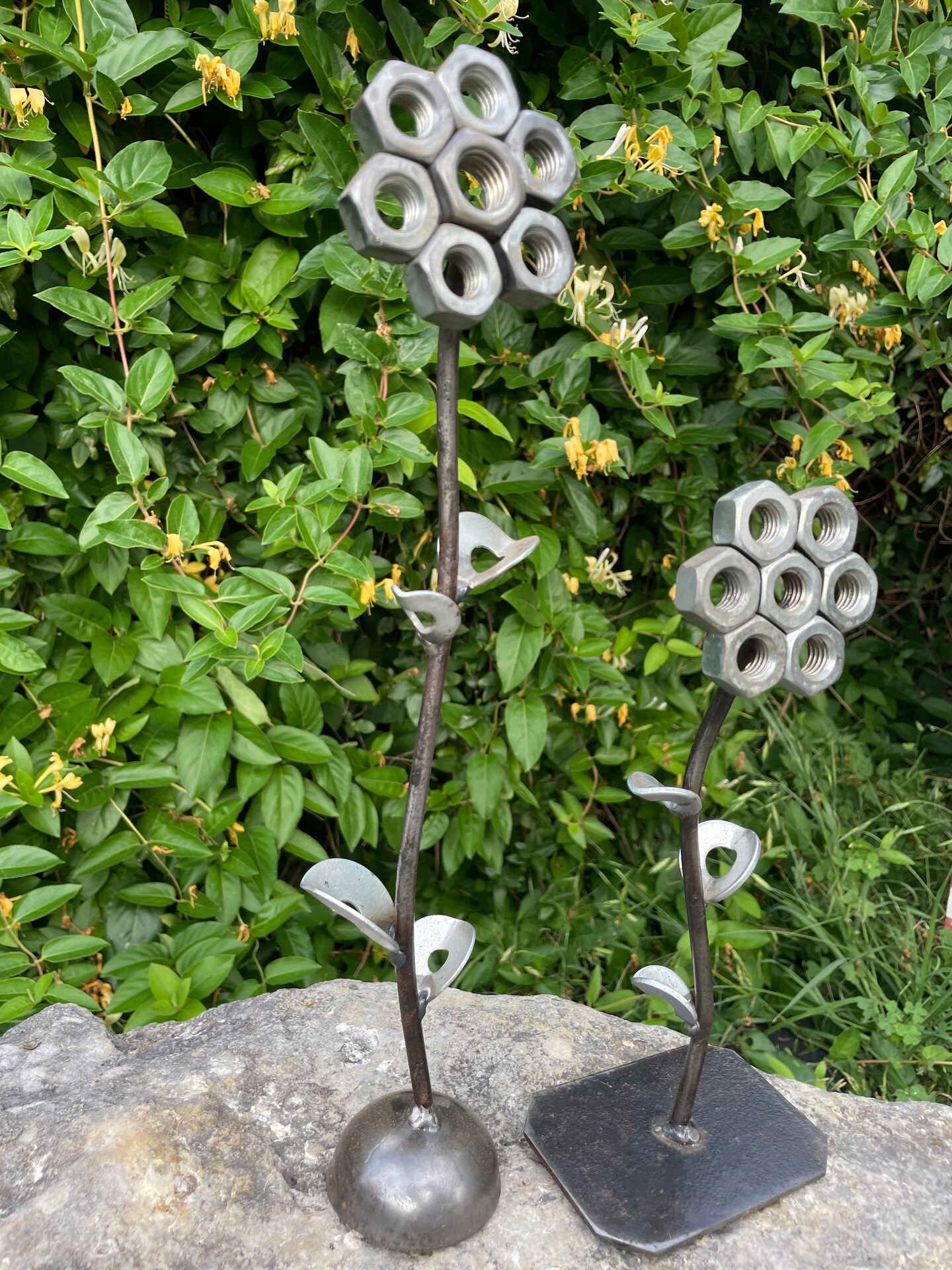 Set of metal flowers, daisy welded yard art, handmade scrap metal ...