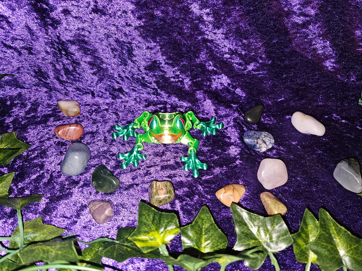 Cinder Tree Frog | MakerPlace by Michaels