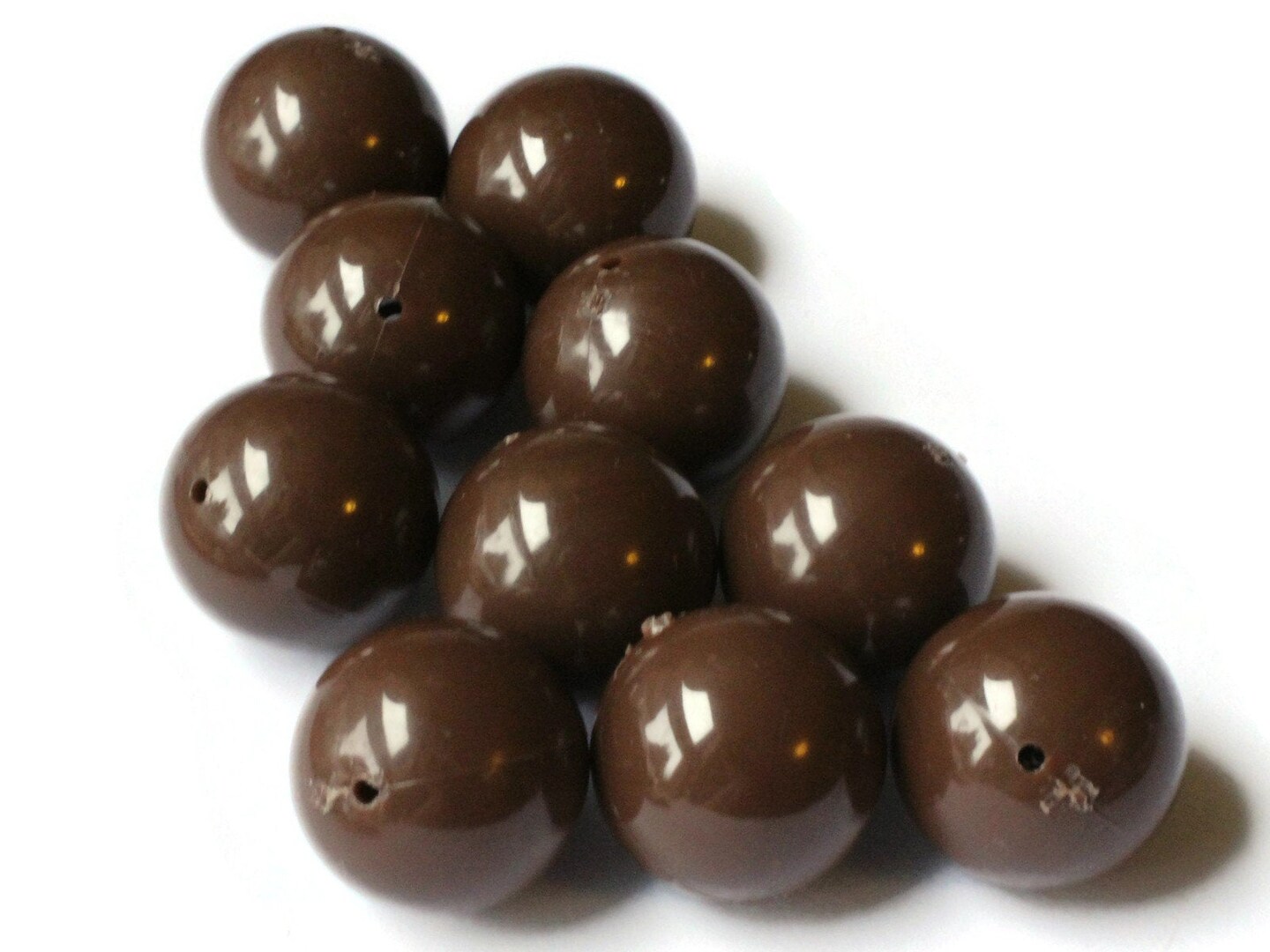 10 20mm Smooth Round Chocolate Brown Vintage Plastic Beads | Michaels