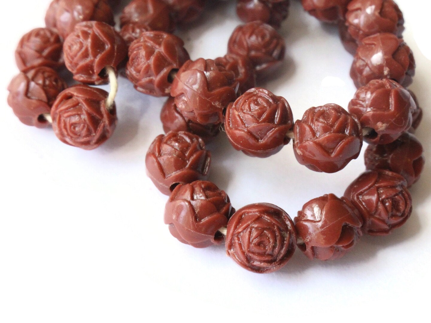 44 8mm Brown Pressed Rose Beads Full Strand Vintage Pressed Plastic ...