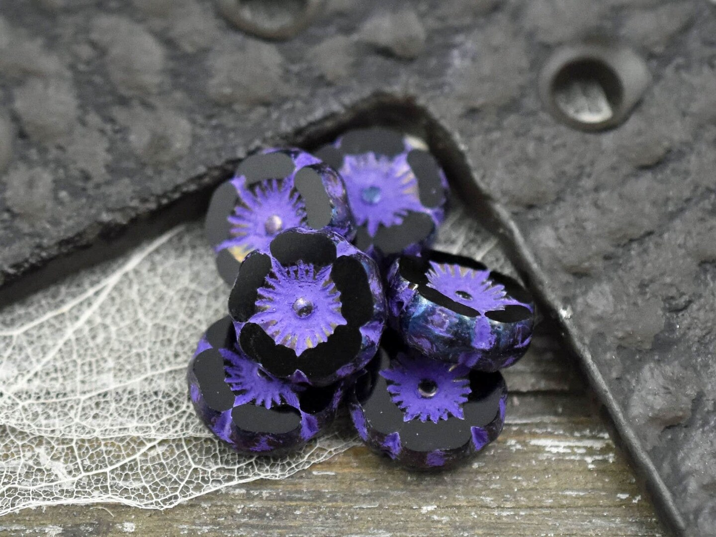 12mm Purple Washed Jet Black Hawaiian Flower Beads -- Choose Your Qty ...