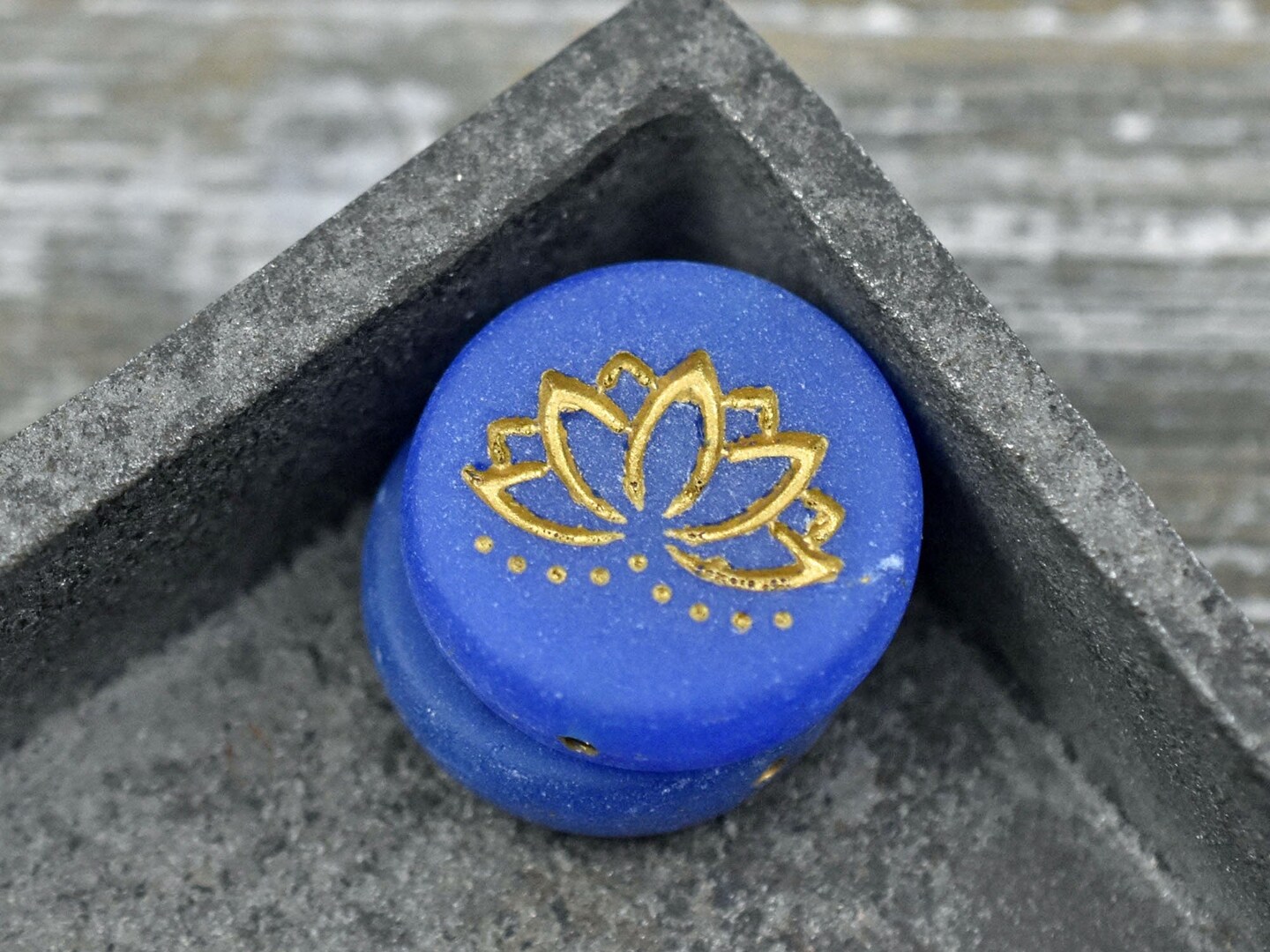 *2* 18mm Gold Washed Matte Lapis Blue Lotus Flower Coin Beads | Michaels