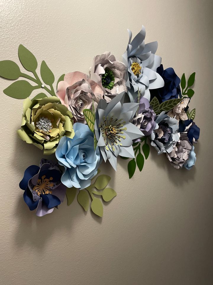 Paper Flower Display for Wall | MakerPlace by Michaels
